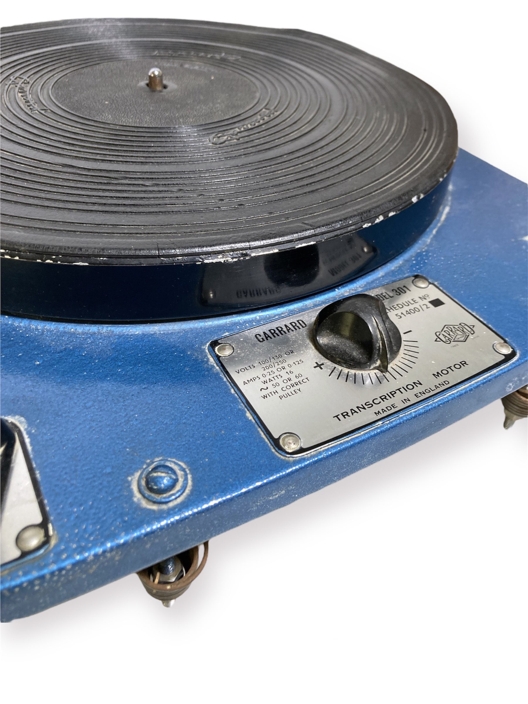 Lot 9 - GARRARD 301 TRANSCRIPTION TURNTABLE.