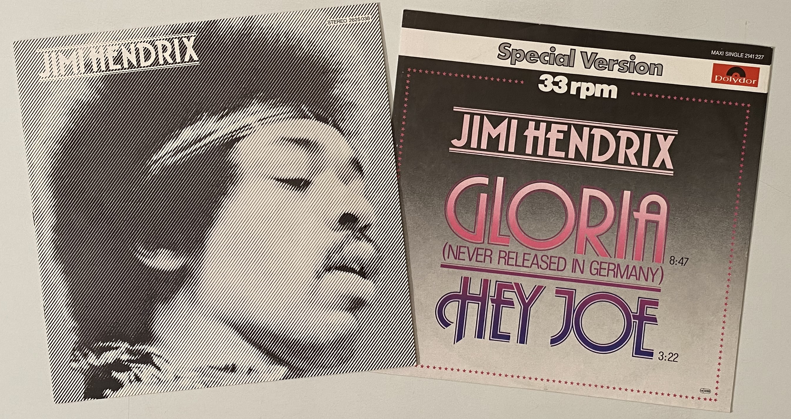 Lot 621 - JIMI HENDRIX - S/T 12x LP BOX SET WITH BONUS