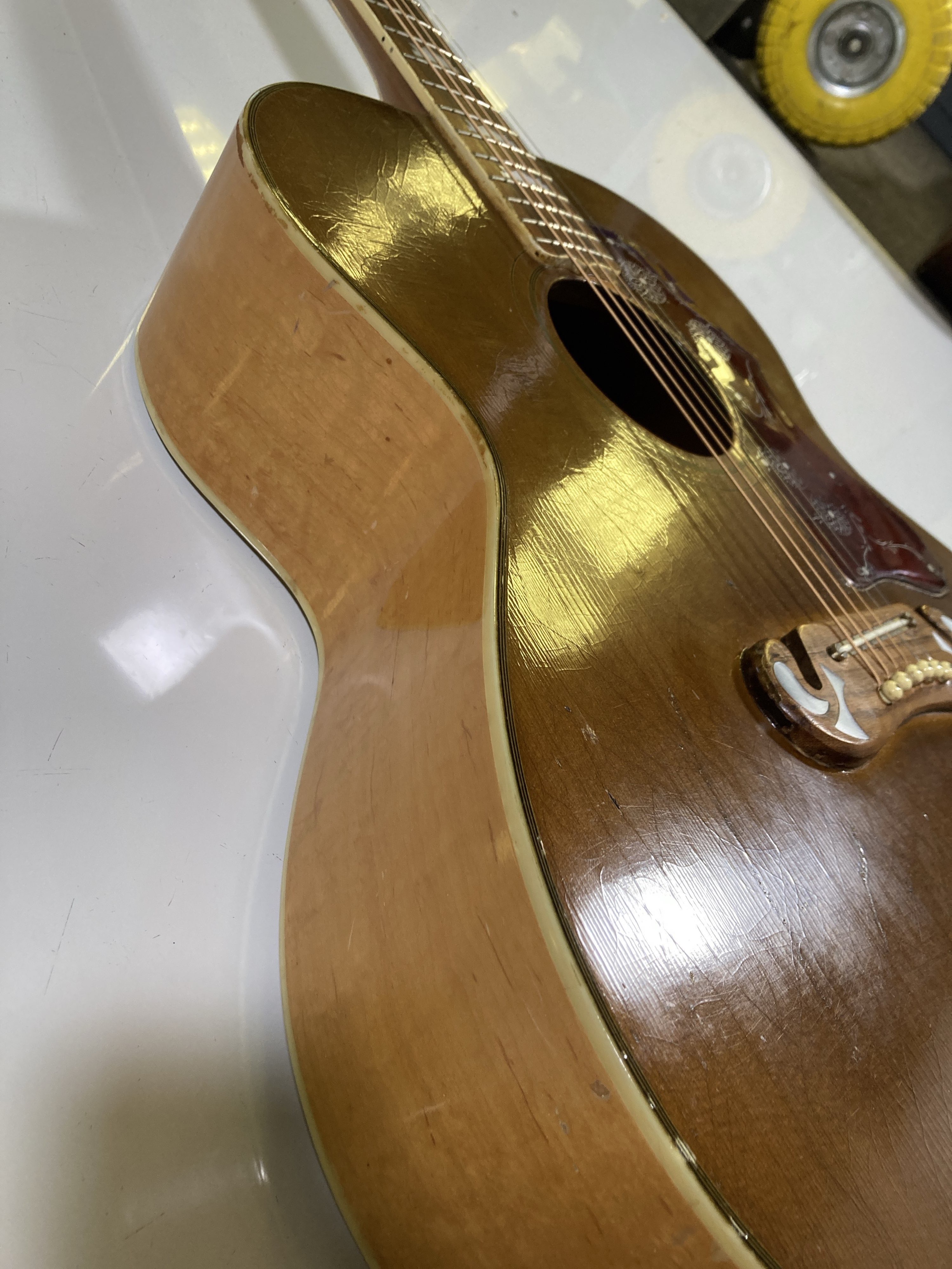 Lot 44 - VINTAGE CLEARTONE MJ200 ACOUSTIC GUITAR.