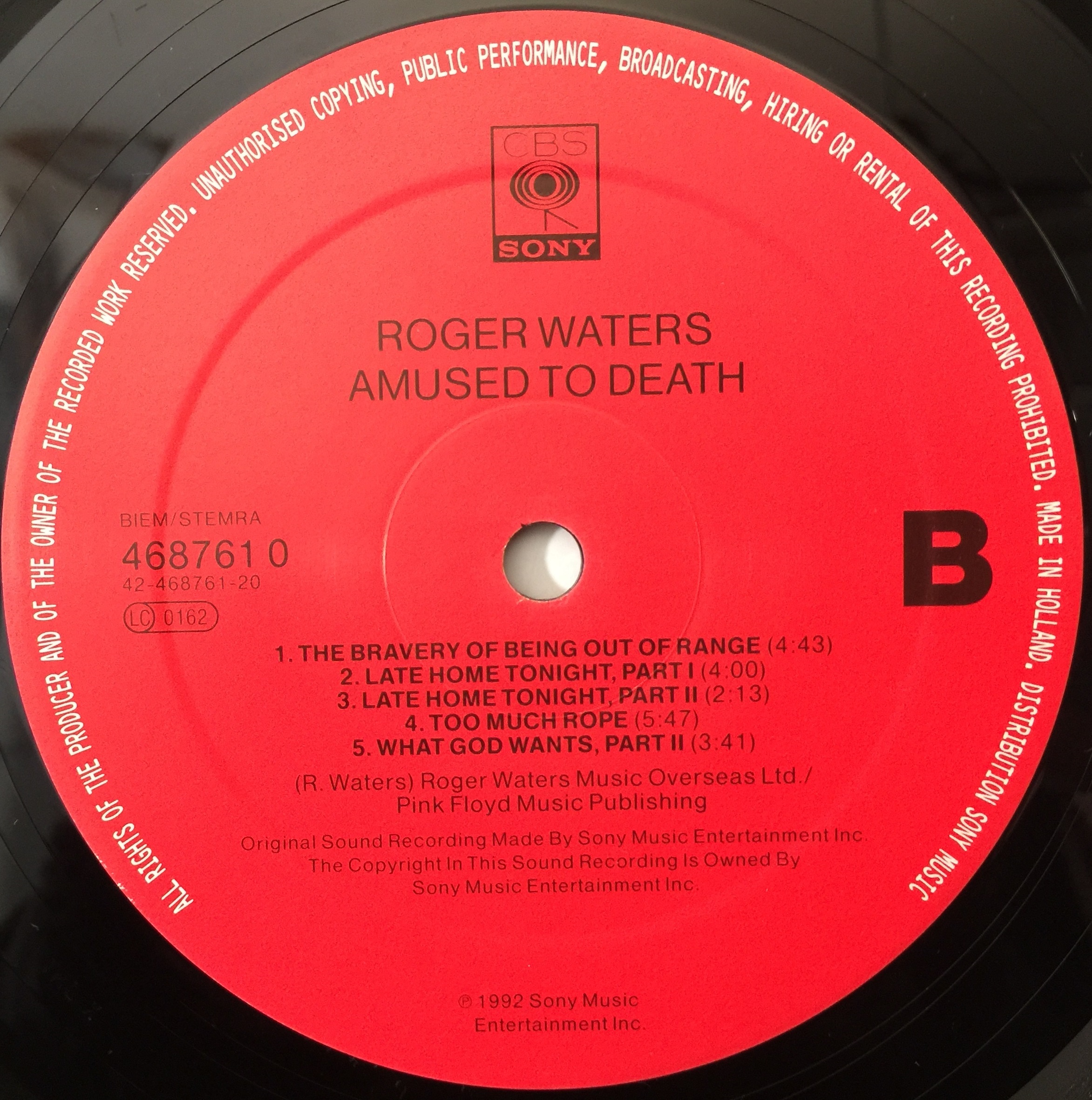Lot 2 - ROGER WATERS - AMUSED TO DEATH LP (1992 OG