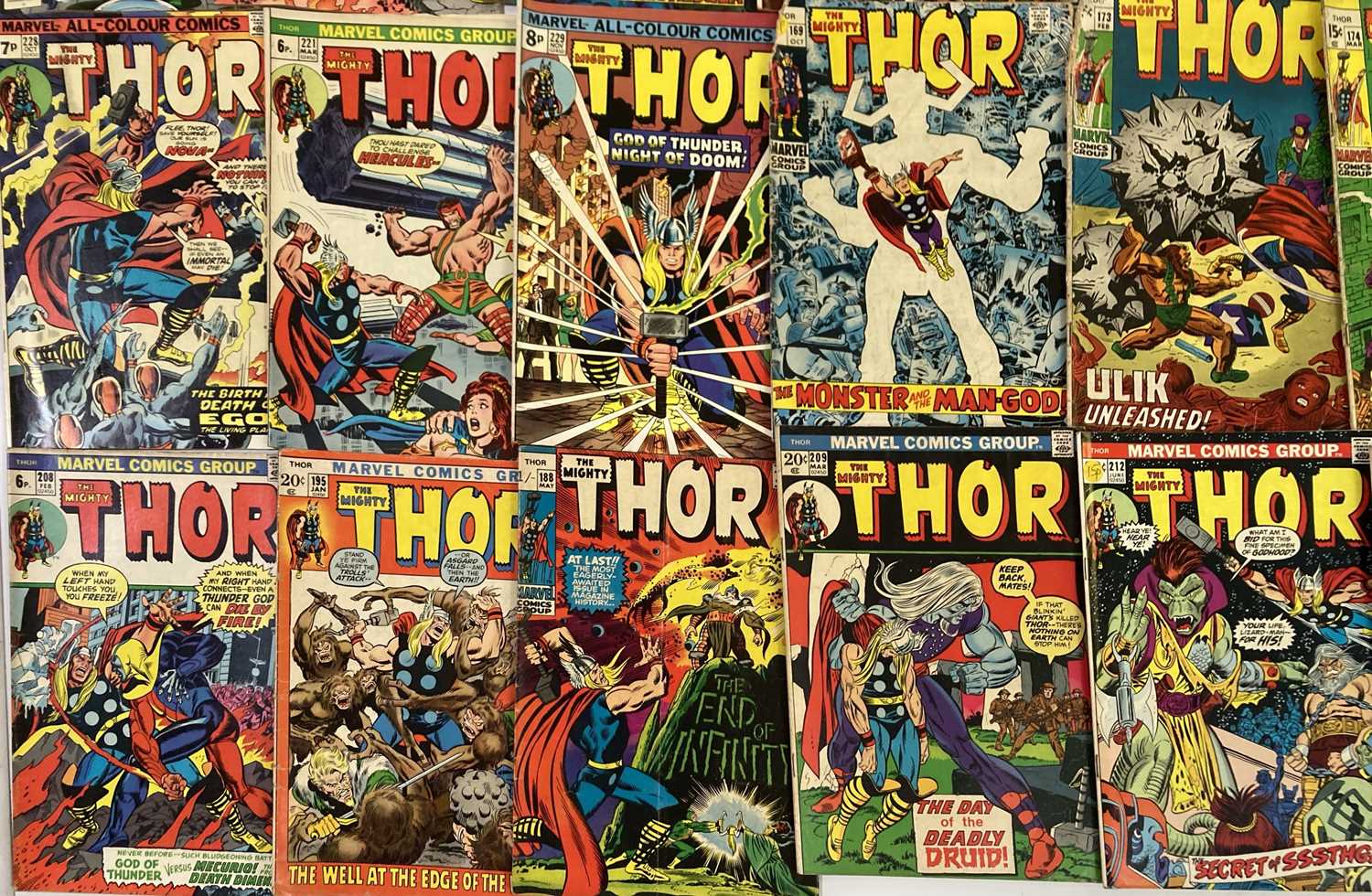 Lot 126 - MARVEL COMICS - CONAN / THOR.