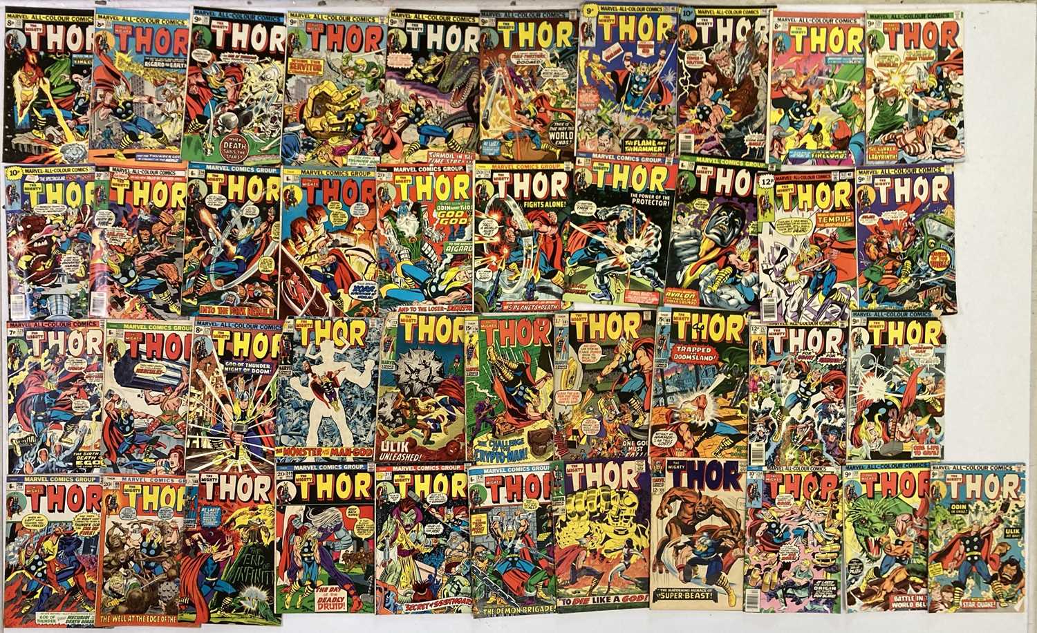 Lot 126 - MARVEL COMICS - CONAN / THOR.