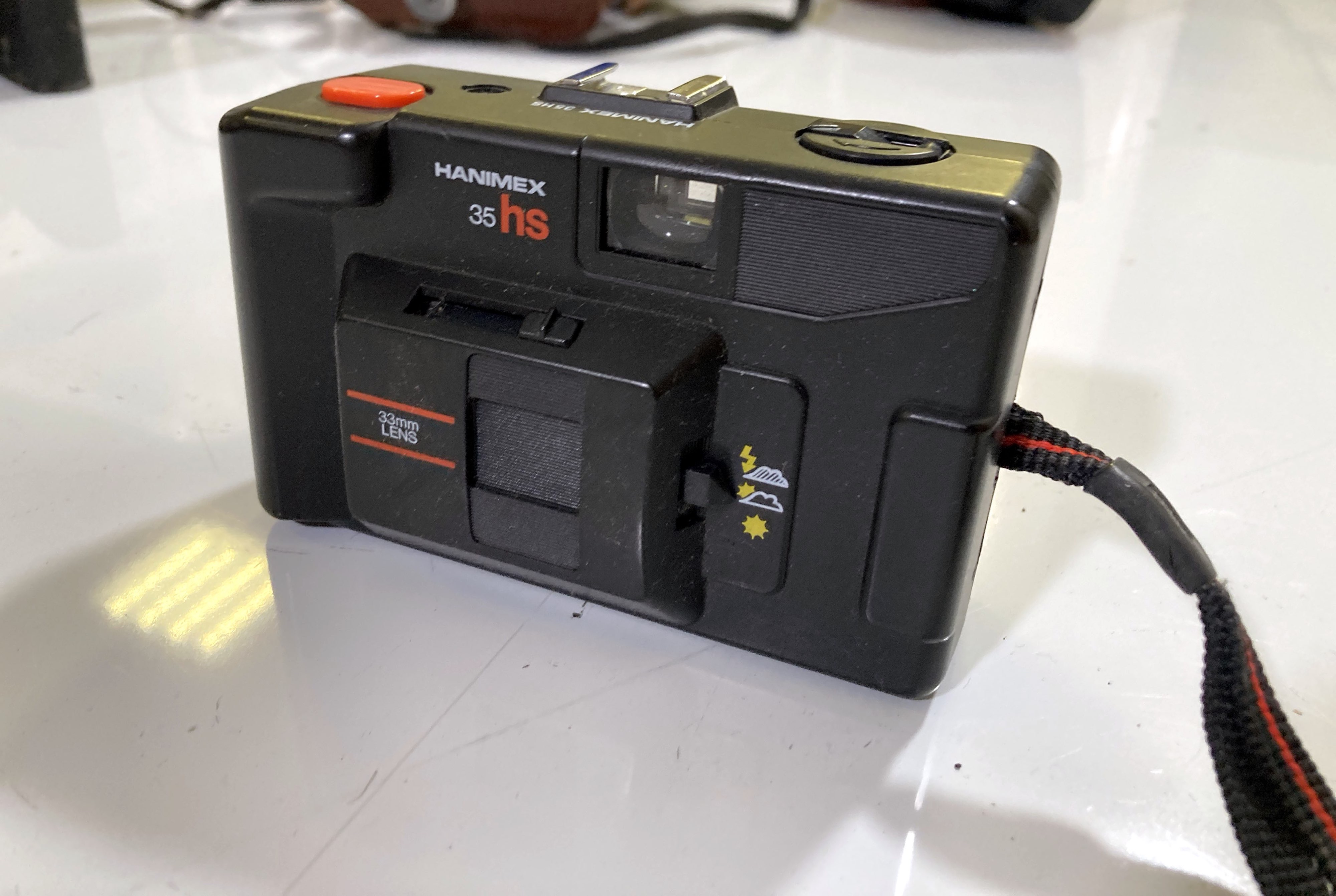 Lot 2 - CAMERAS AND LENSES.