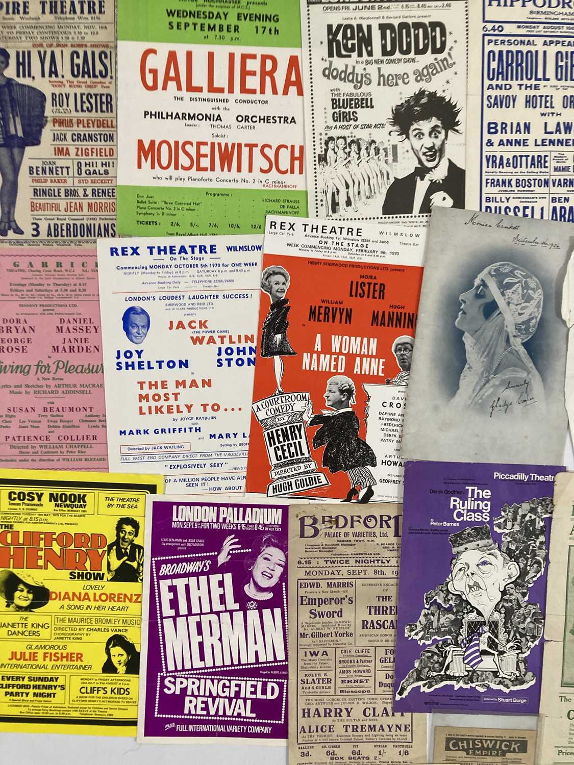 Lot 4 - THEATRE HANDBILLS.