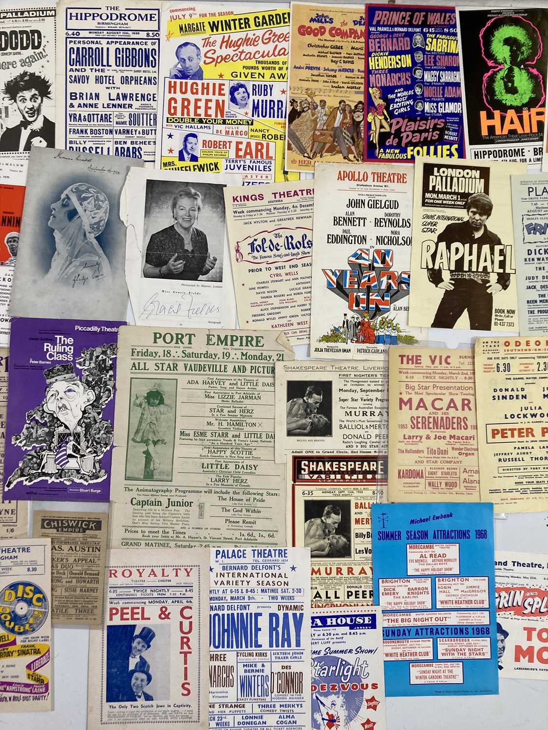 Lot 4 - THEATRE HANDBILLS.