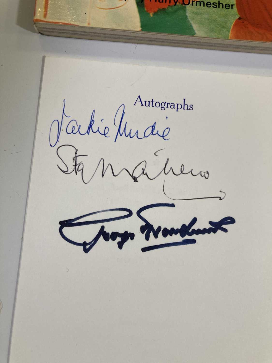 Lot 116 - FOOTBALL MEMORABILIA - SIGNED ITEMS.