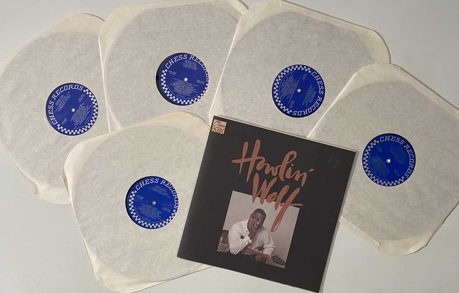 Lot 117 - HOWLIN WOLF - THE CHESS BOX (LP BOX SET