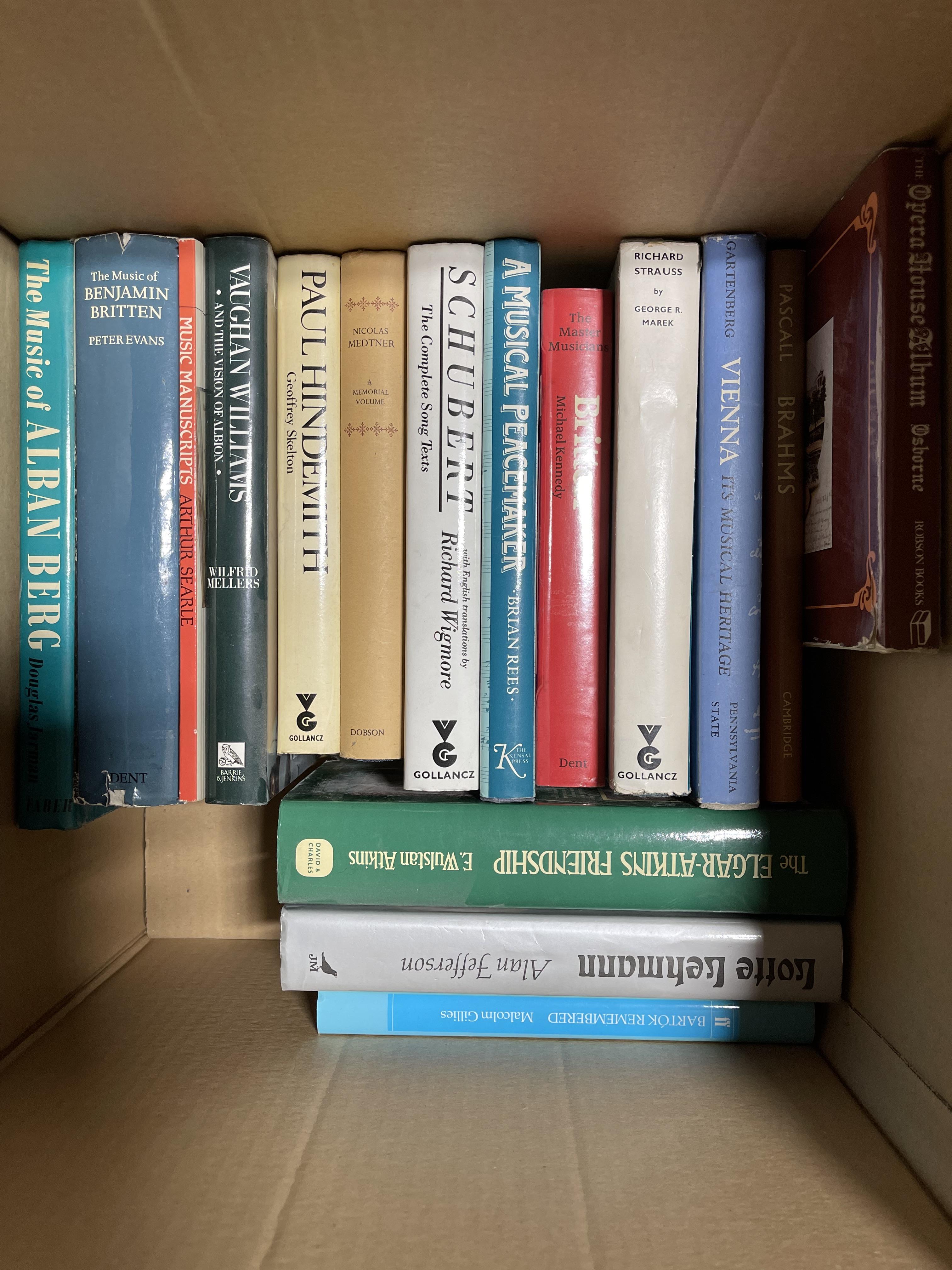 Lot 58 - CLASSICAL MUSIC - BOOK ARCHIVE.