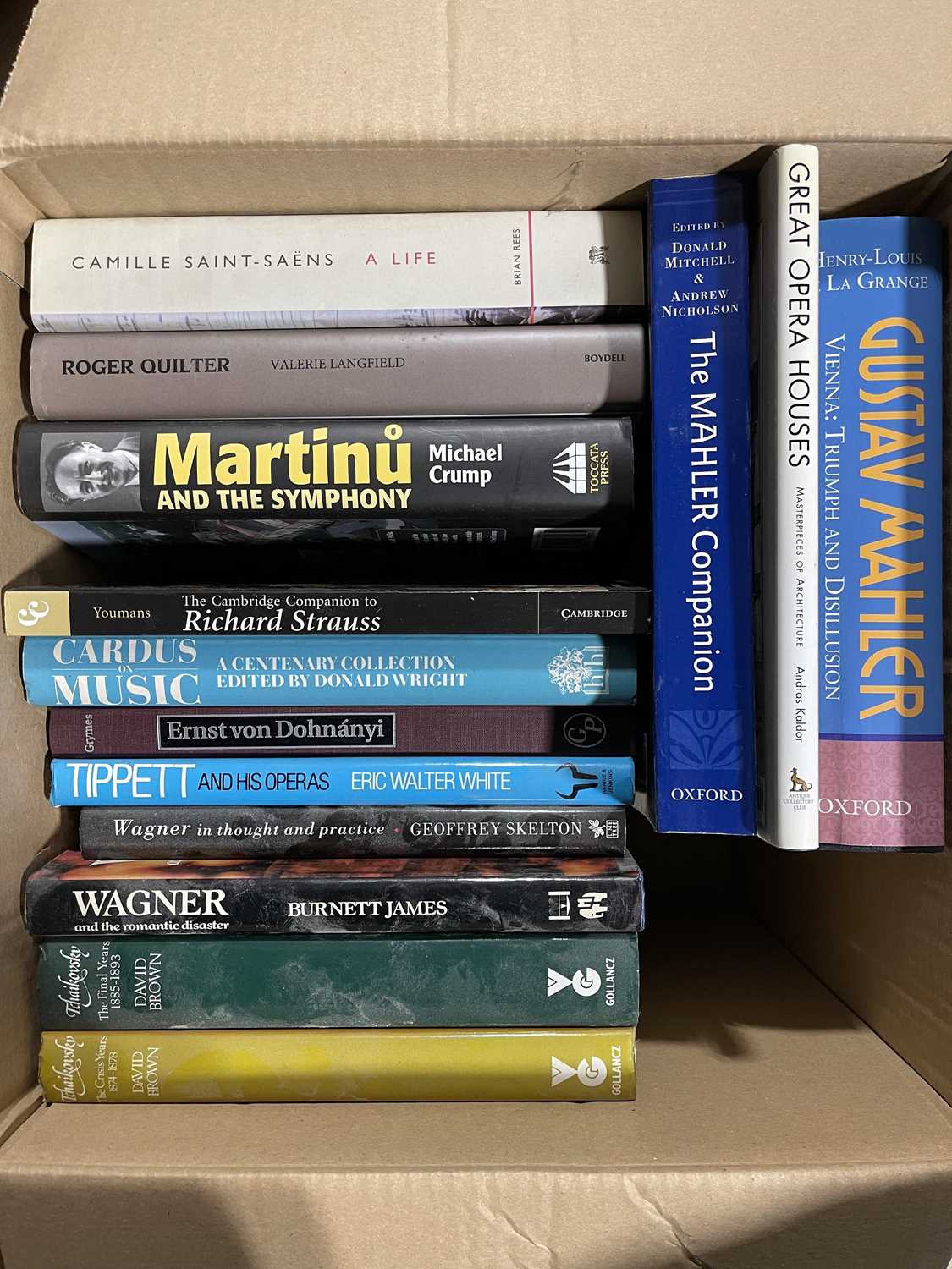 Lot 58 - CLASSICAL MUSIC - BOOK ARCHIVE.