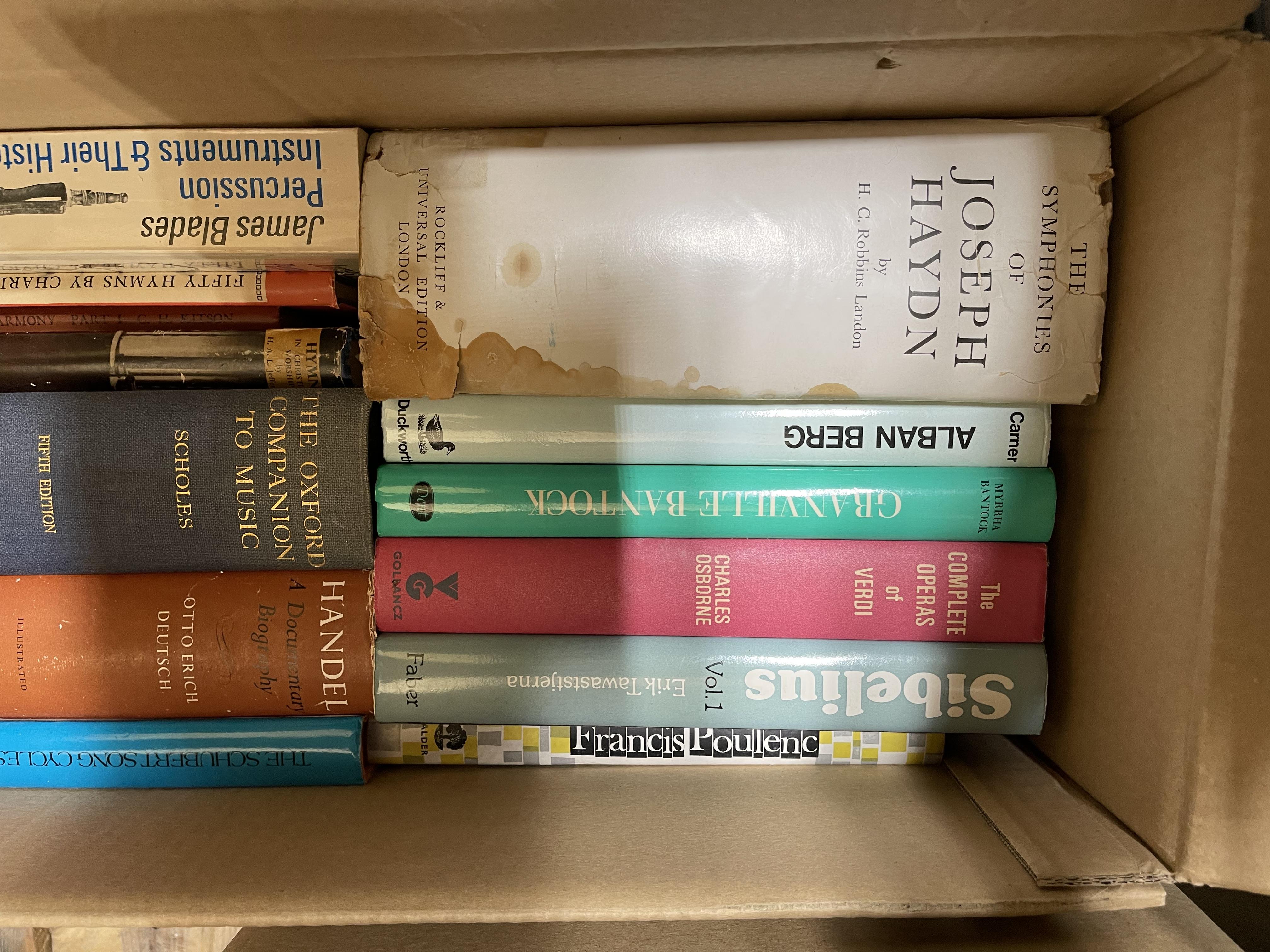 Lot 58 - CLASSICAL MUSIC - BOOK ARCHIVE.