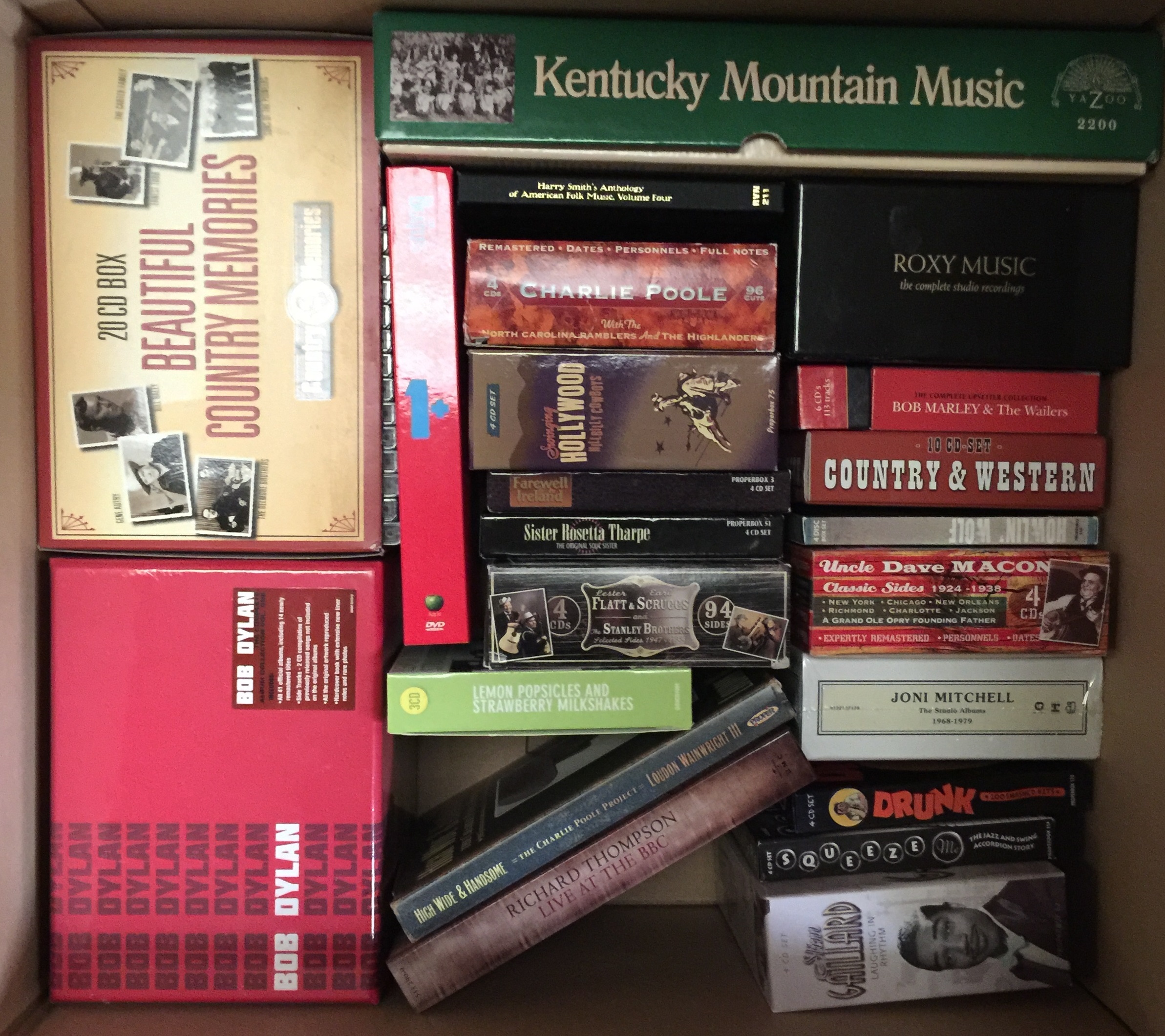 Lot 725 - FOLK / BLUES / ROCK / MIXED - CD BOX SET