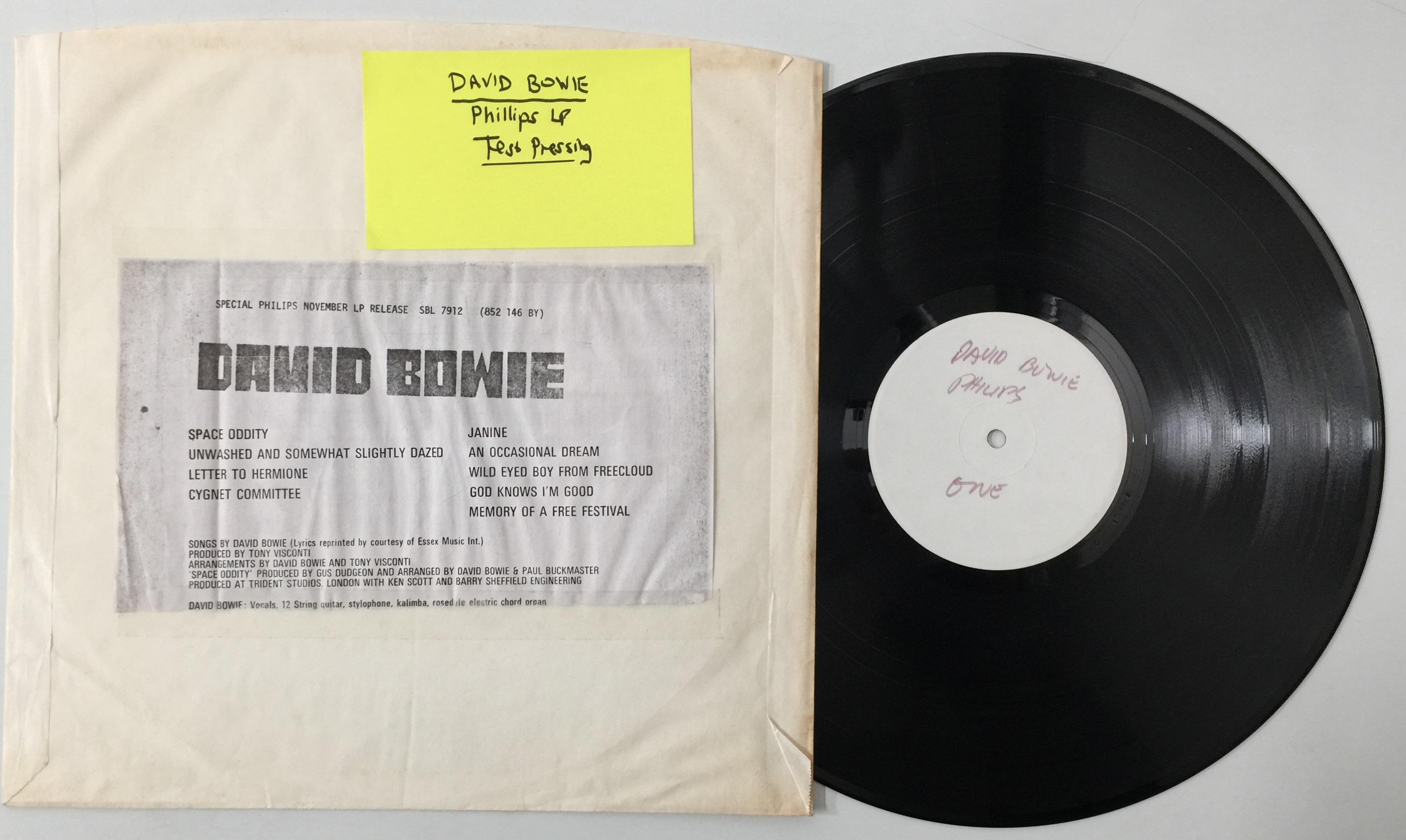 Lot 145 - DAVID BOWIE - DAVID BOWIE (PHILIPS)