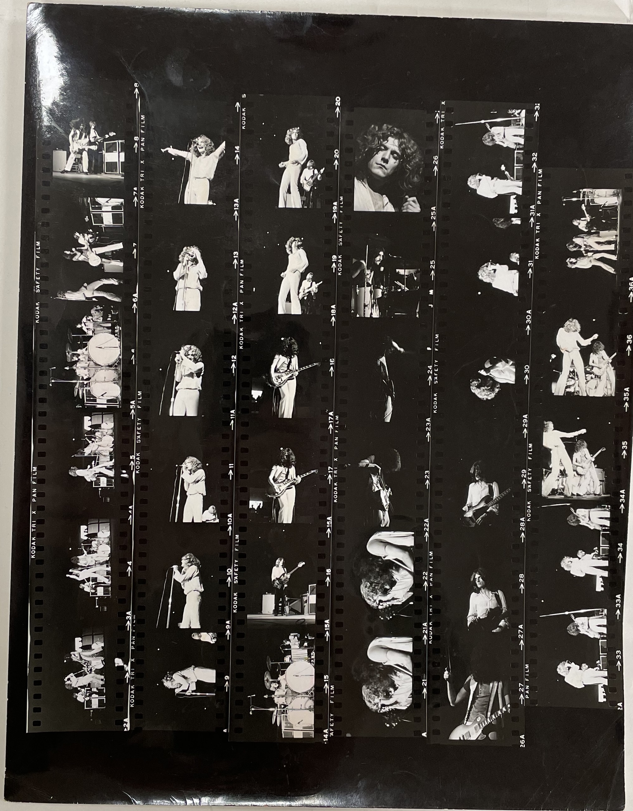 Lot 200 - LED ZEPPELIN / SCREAMING LORD SUTCH CONTACT