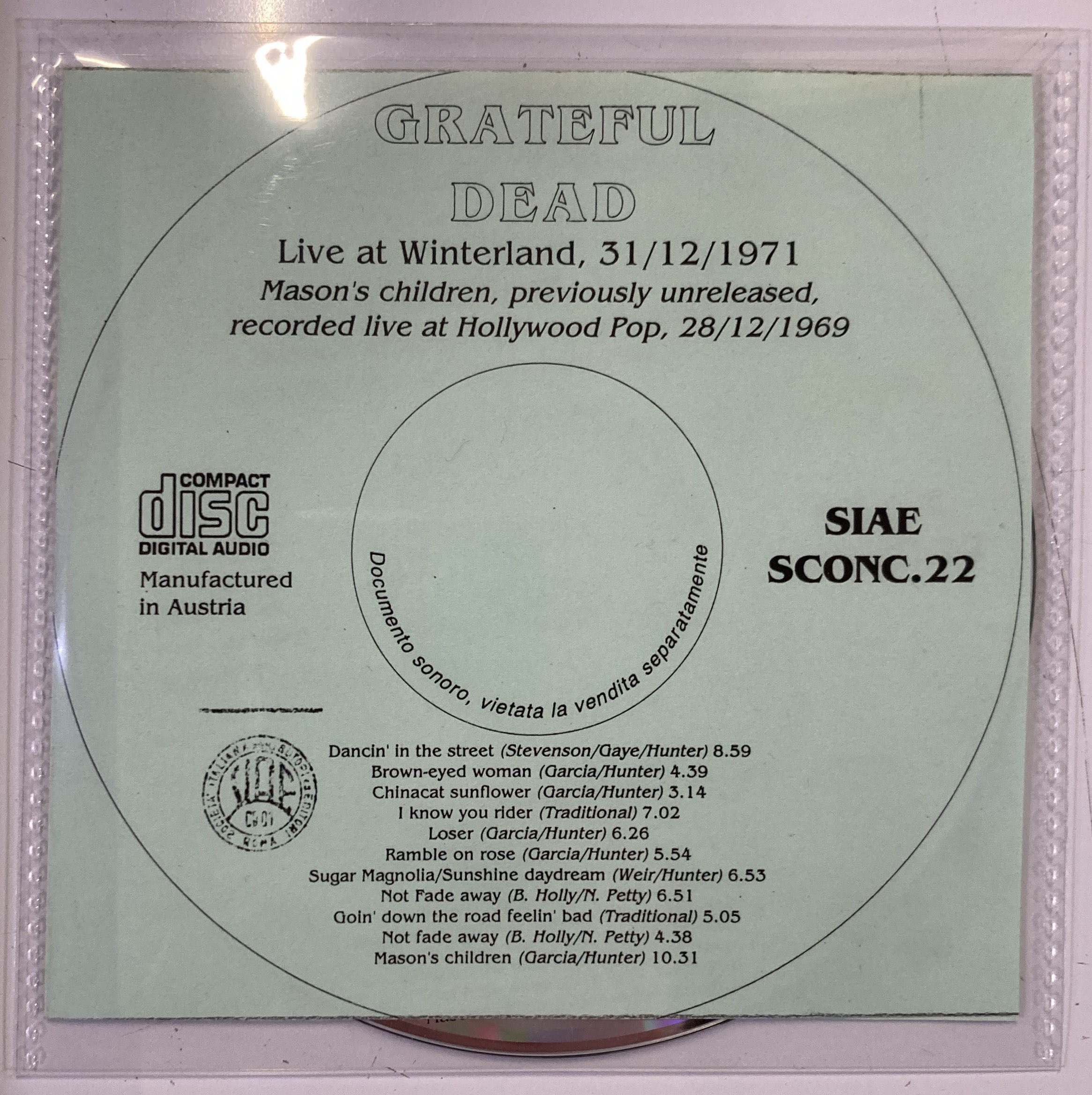 Lot 124 - THE GRATEFUL DEAD - DEADHEADS TAPING