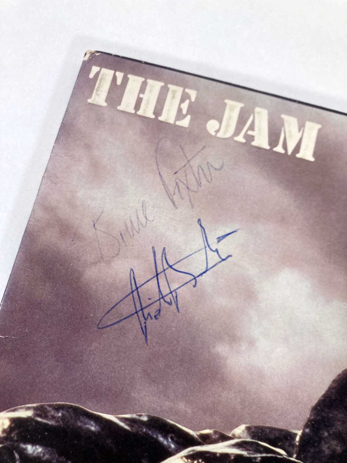 Lot 379 - THE JAM - FULLY SIGNED COPY OF 'SETTING SONS'