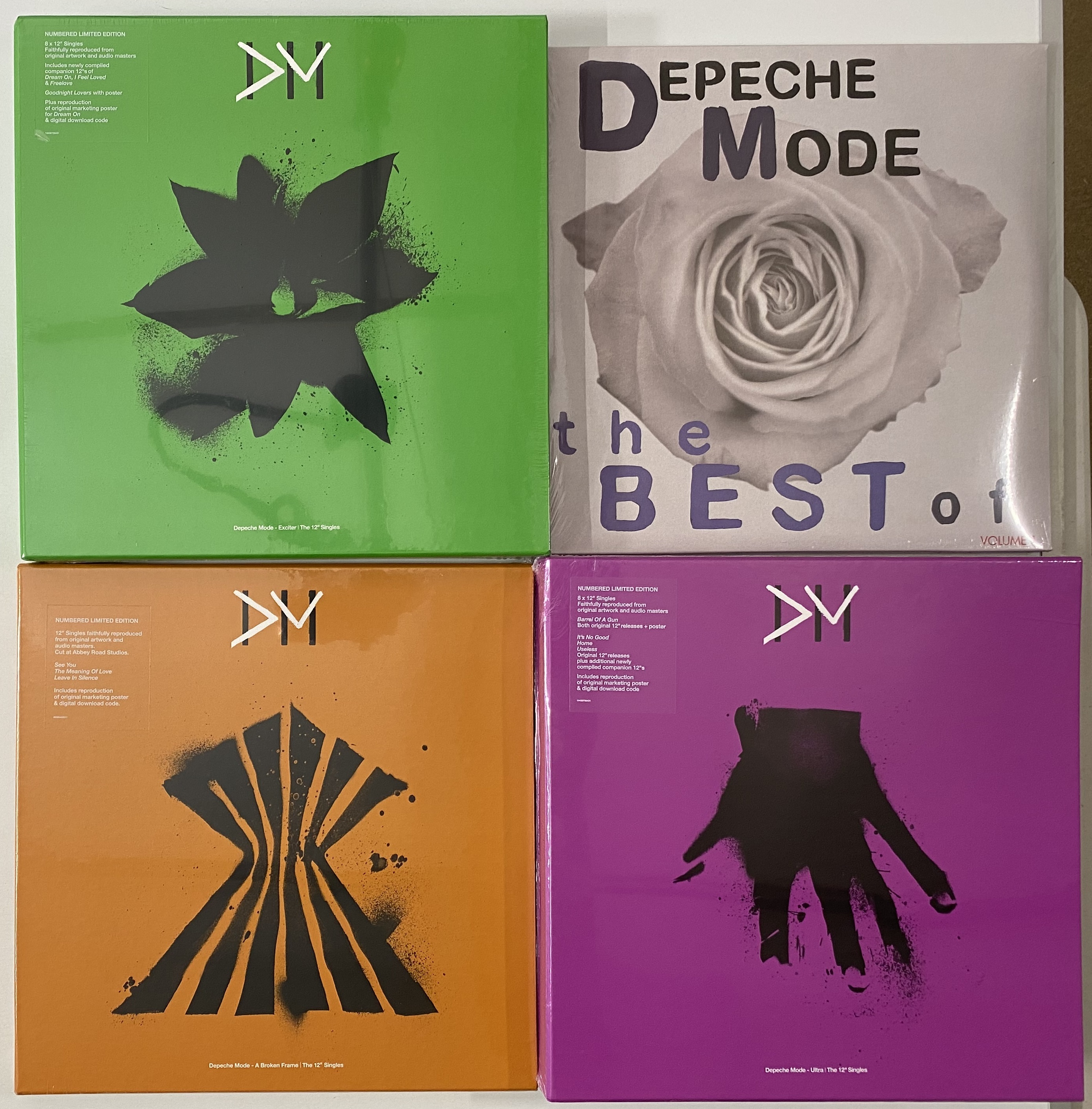 Lot 913 - DEPECHE MODE - THE 12" SINGLES BOX SETS