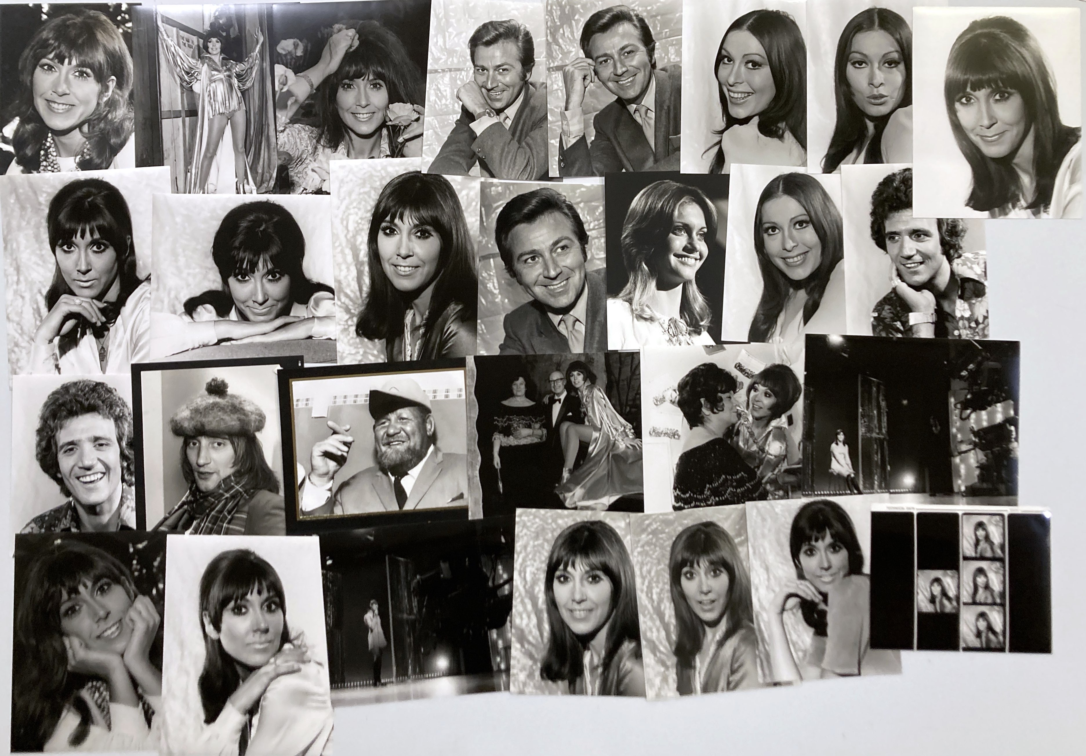 Lot 209 - HARRY GOODWIN - 1960S STARS PHOTOGRAPHS INC