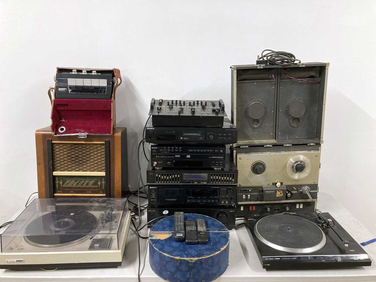 Lot 88 - AUDIO EQUIPMENT.