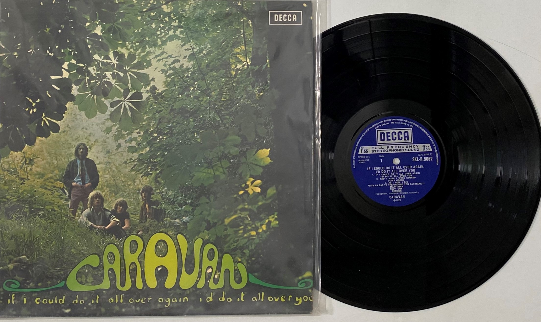Lot 988 - CARAVAN - LP COLLECTION