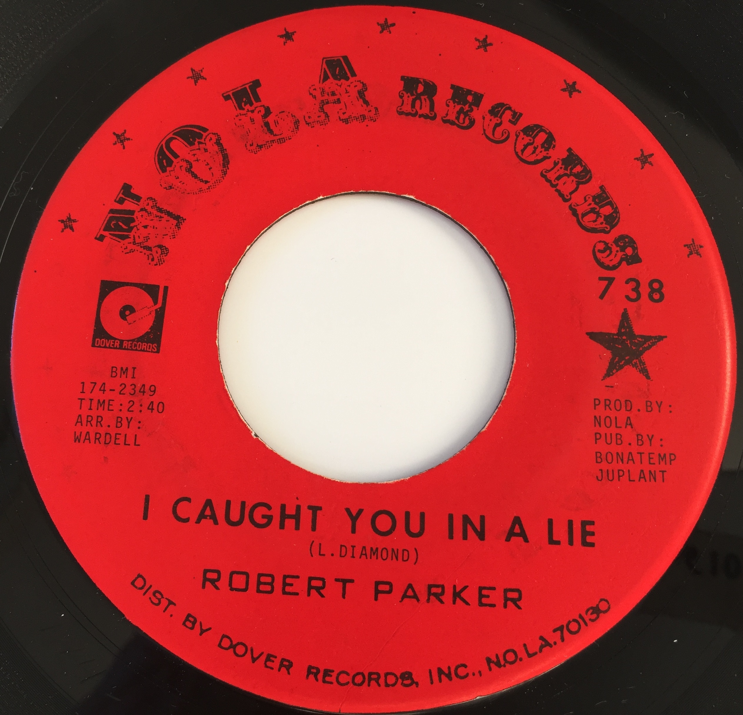 Lot 9 - ROBERT PARKER - HOLDIN' OUT/ I CAUGHT YOU IN A