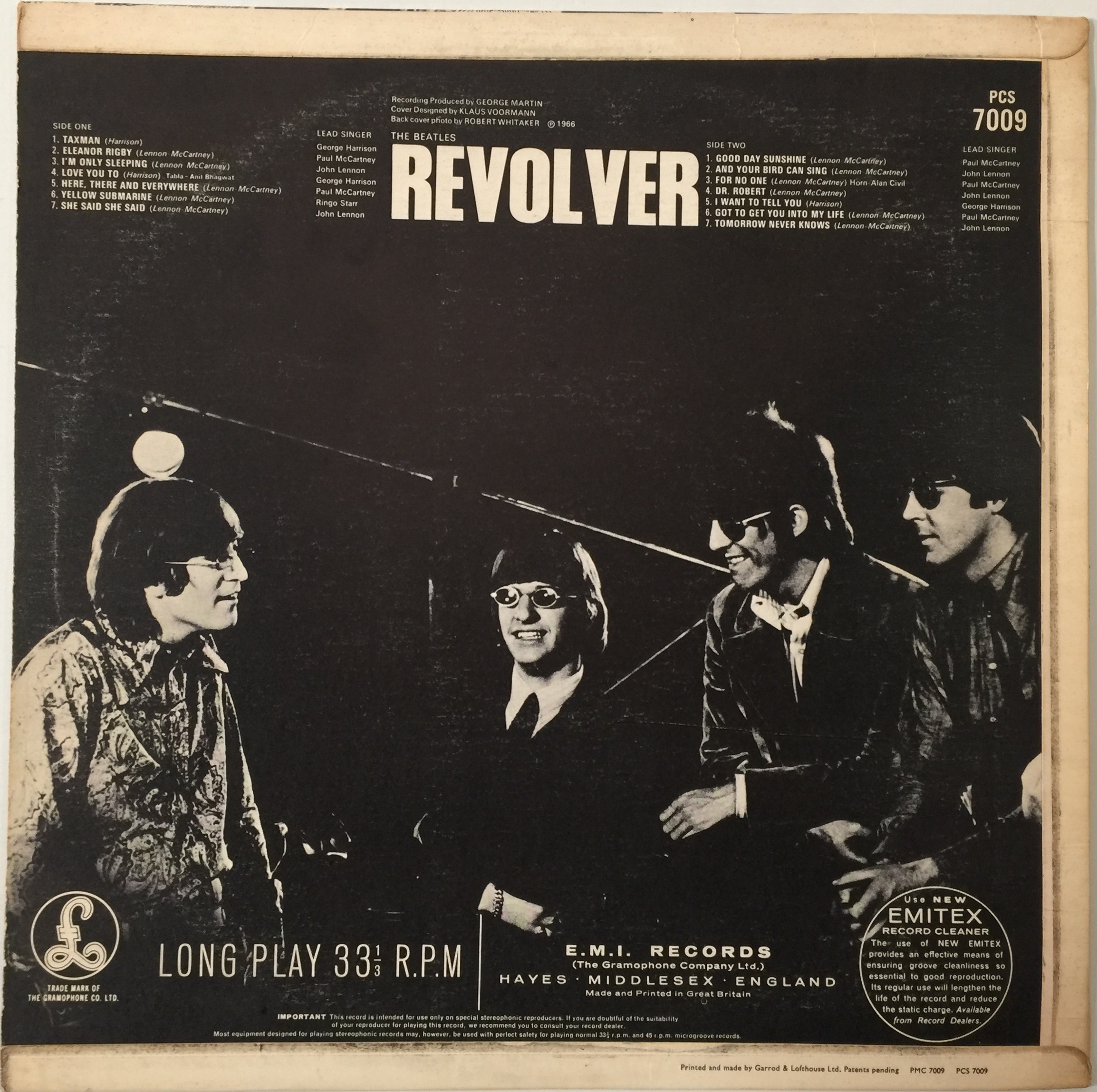 Lot 689 - THE BEATLES - REVOLVER LP (ORIGINAL UK