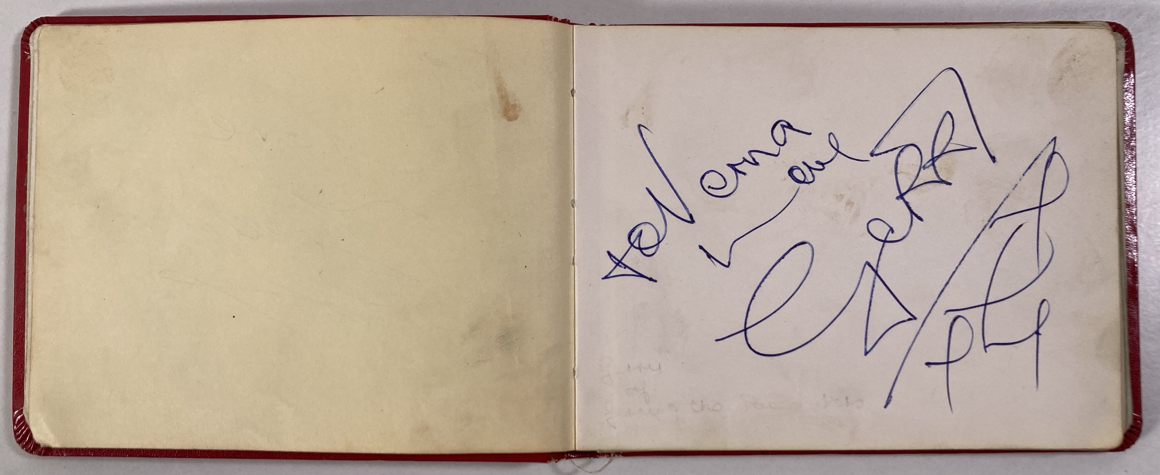 Lot 134 - AUTOGRAPH BOOK WITH SIGNATURES FROM THE