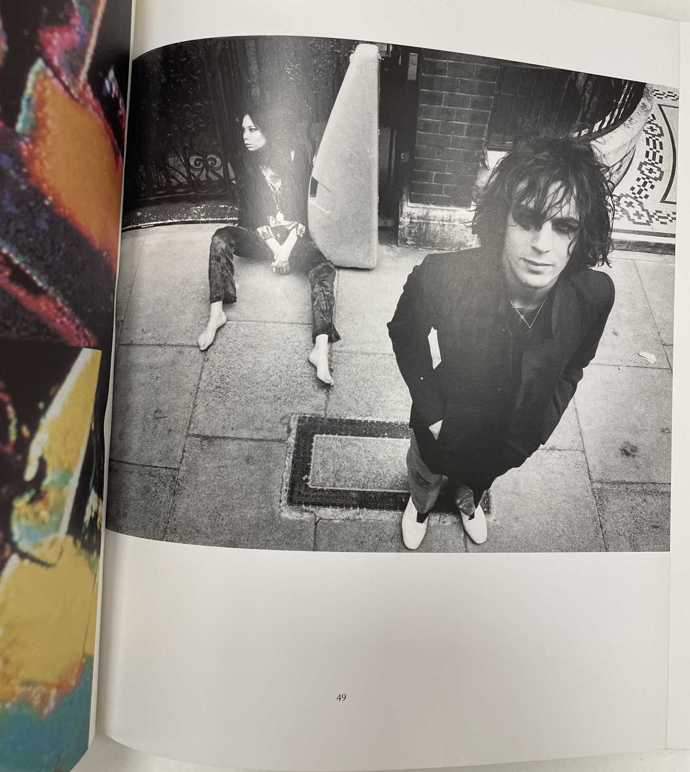 Lot 86 - MICK ROCK - PSYCHEDELIC RENEGADES GENESIS