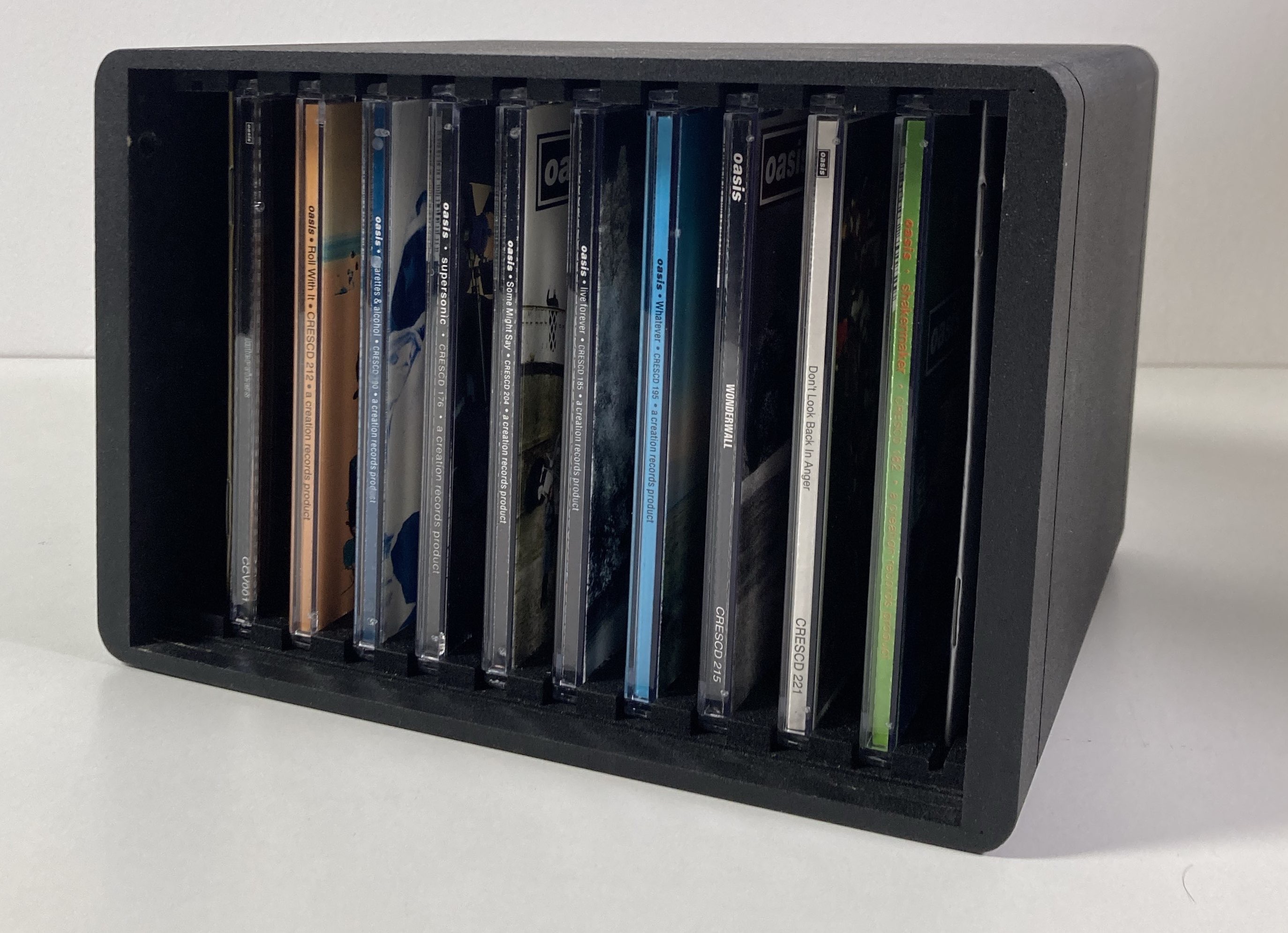 Lot 477 - OASIS VOX BOX SIGNED BY BONEHEAD / TONY