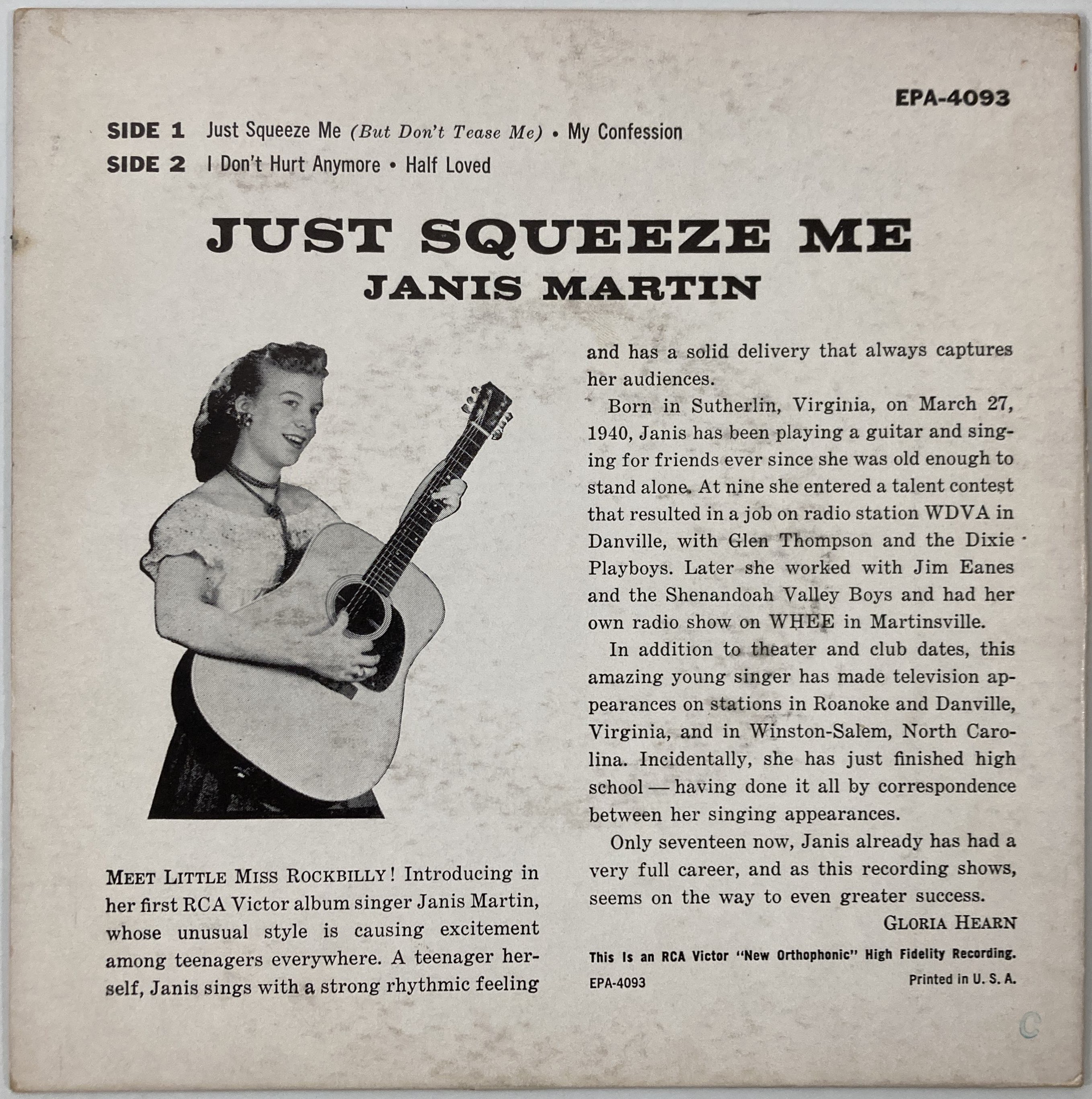 Lot 262 - JANIS MARTIN - JUST SQUEEZE ME 7" EP (SIGNED