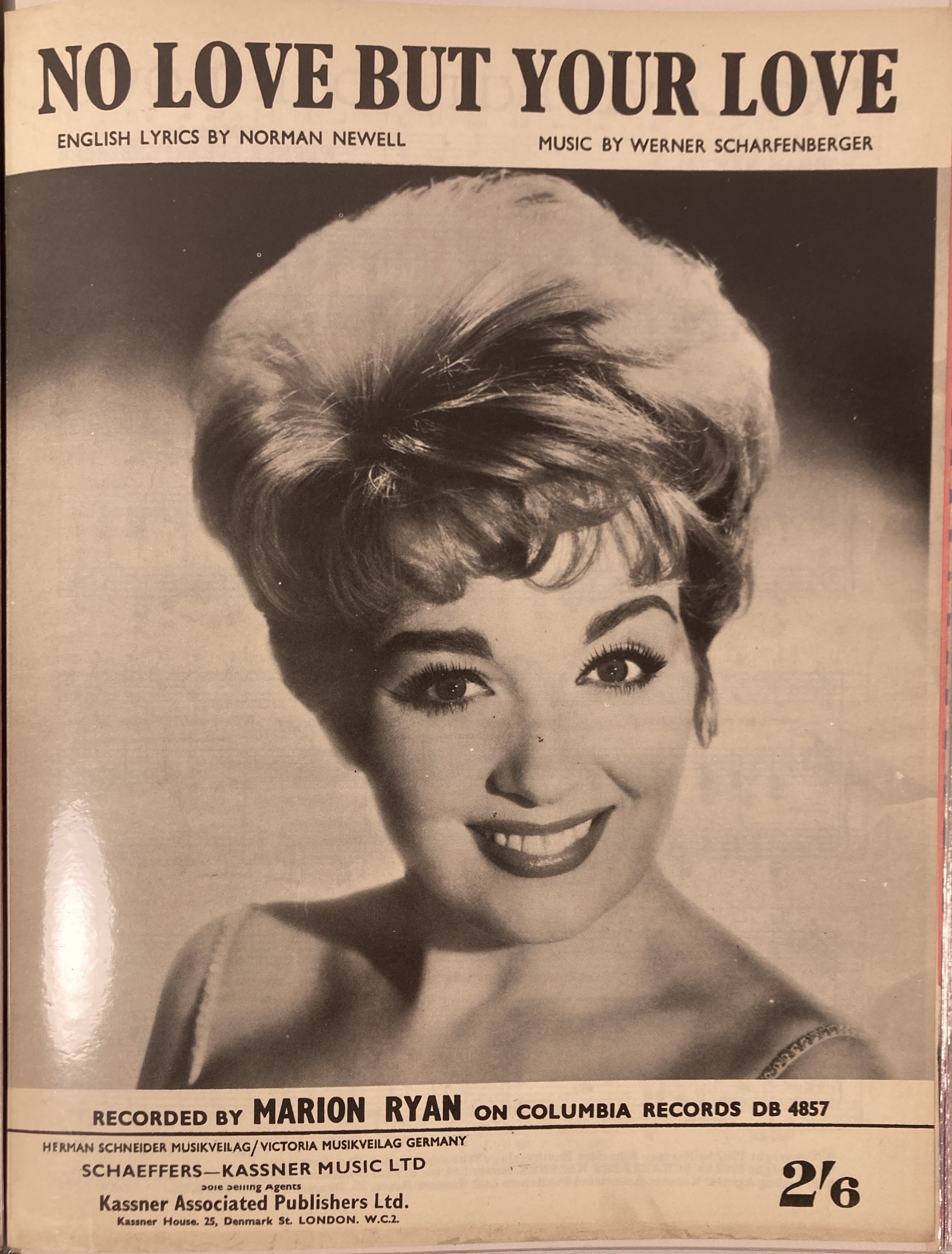 Lot 67 - SHEET MUSIC ARCHIVE - FEMALE STARS - 40s