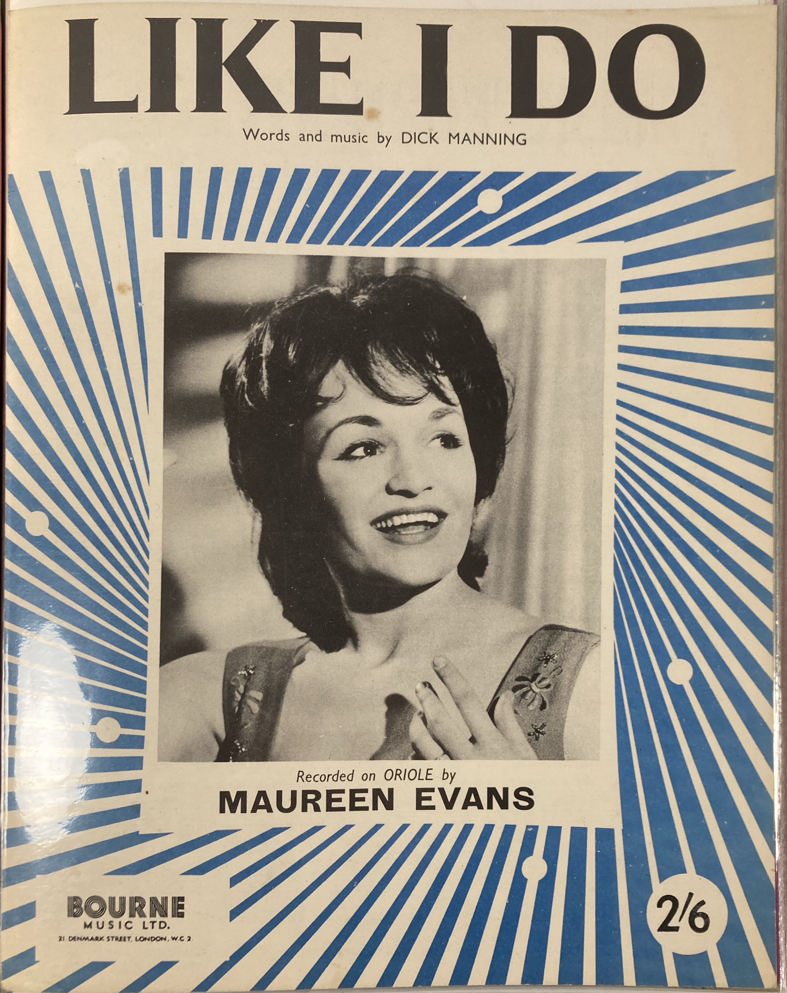 Lot 67 - SHEET MUSIC ARCHIVE - FEMALE STARS - 40s