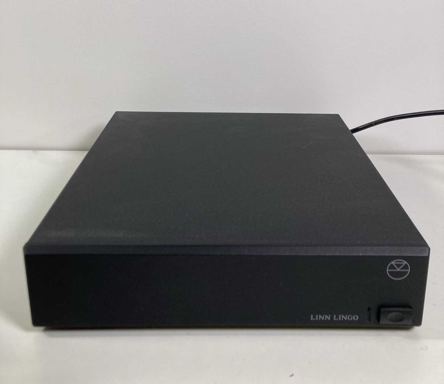 Lot 13 - LINN LP12 SONDEK TURNTABLE & LINN LINGO.