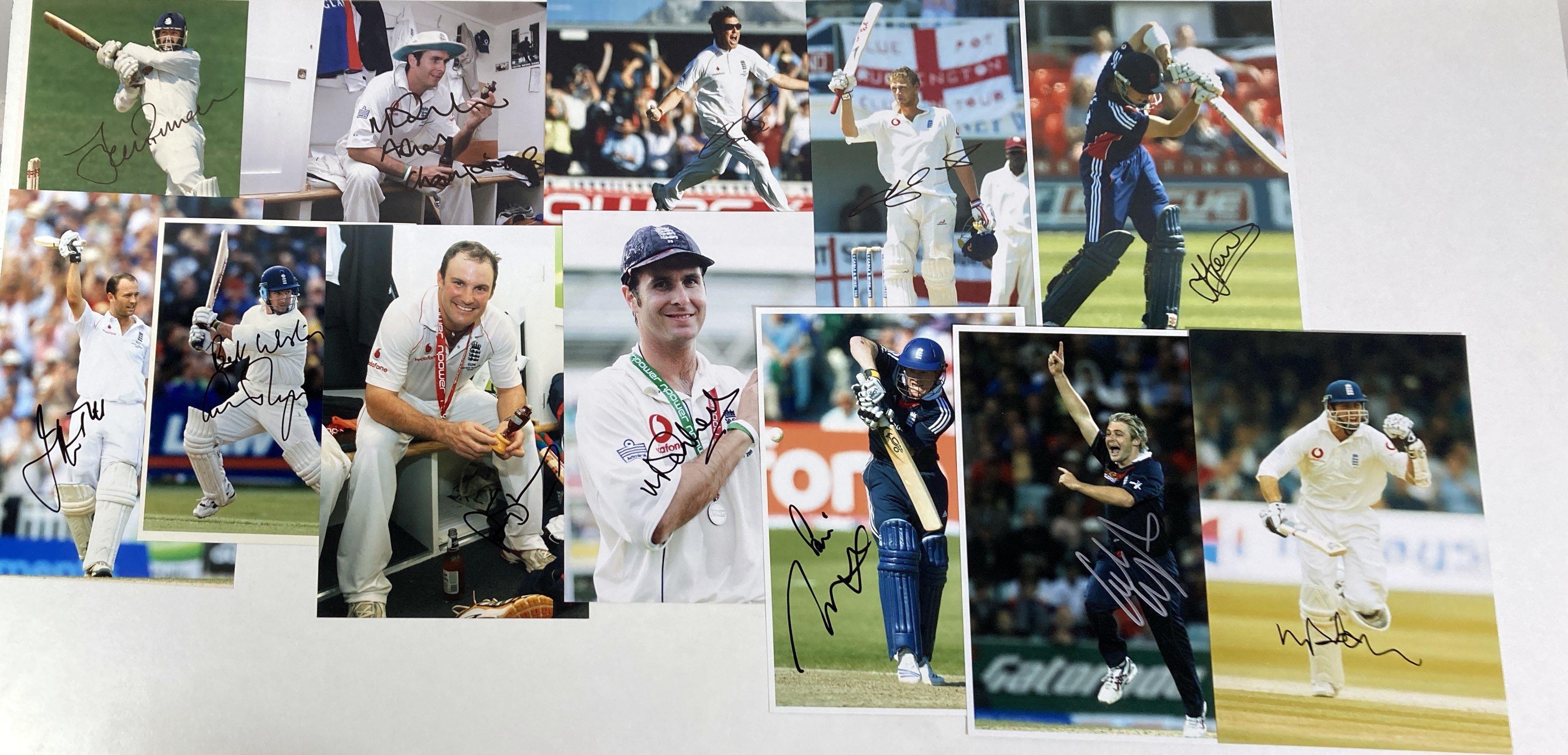 Lot 52 - SPORTING MEMORABILIA - CRICKET STARS - SIGNED
