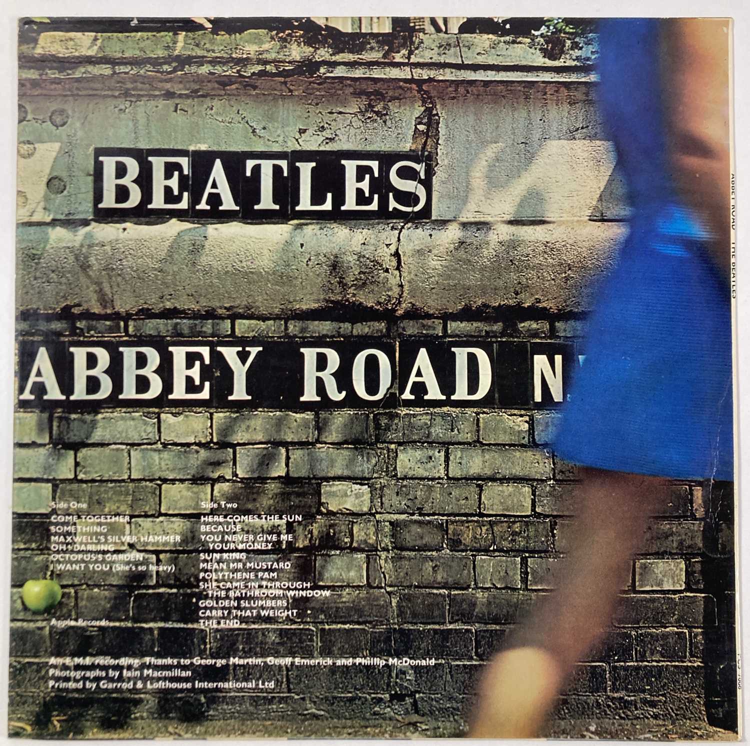 Lot 233 - THE BEATLES - ABBEY ROAD LP (ORIGINAL UK