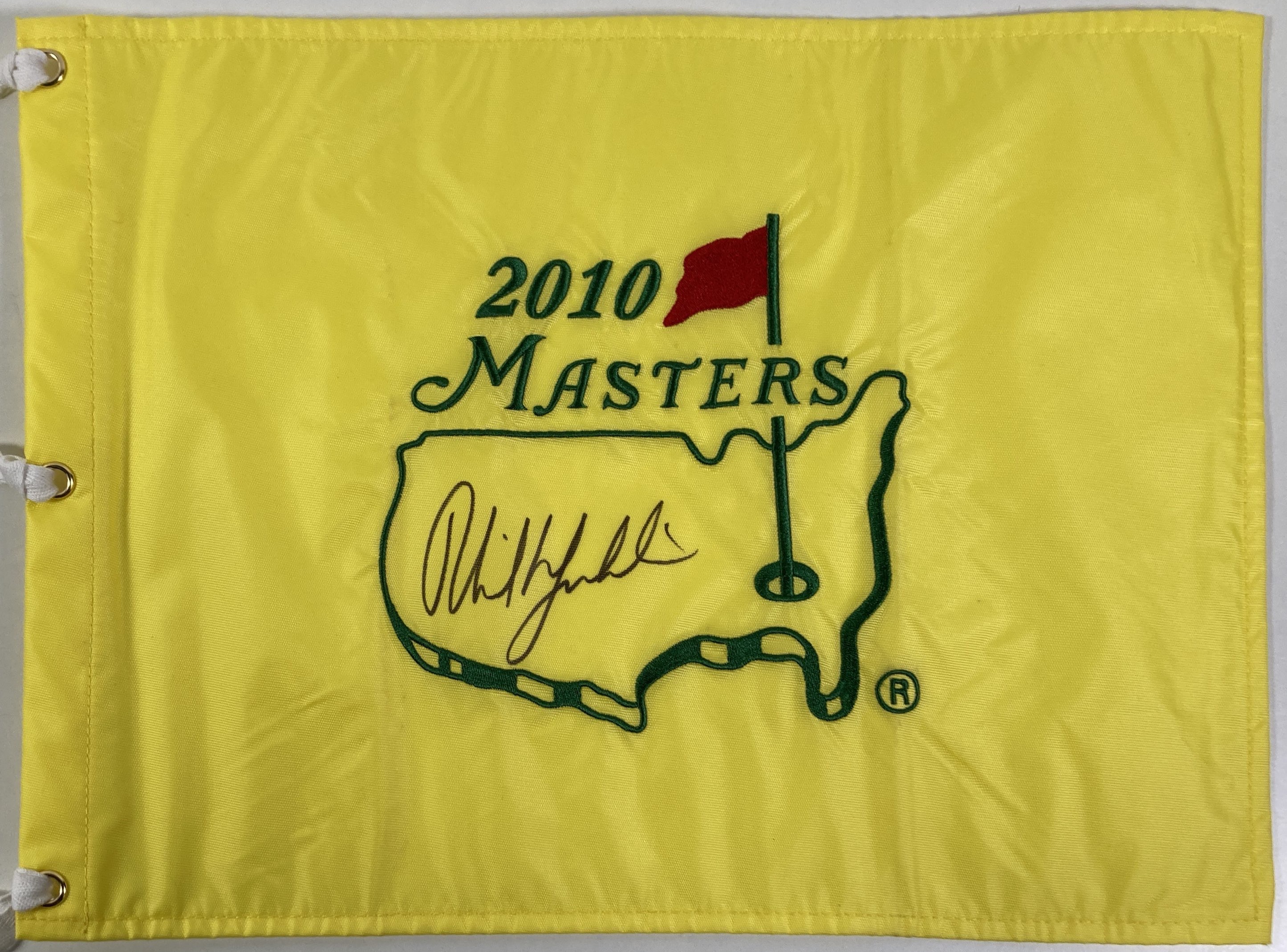 Lot 75 - GOLF MEMORABILIA - FLAGS SIGNED BY