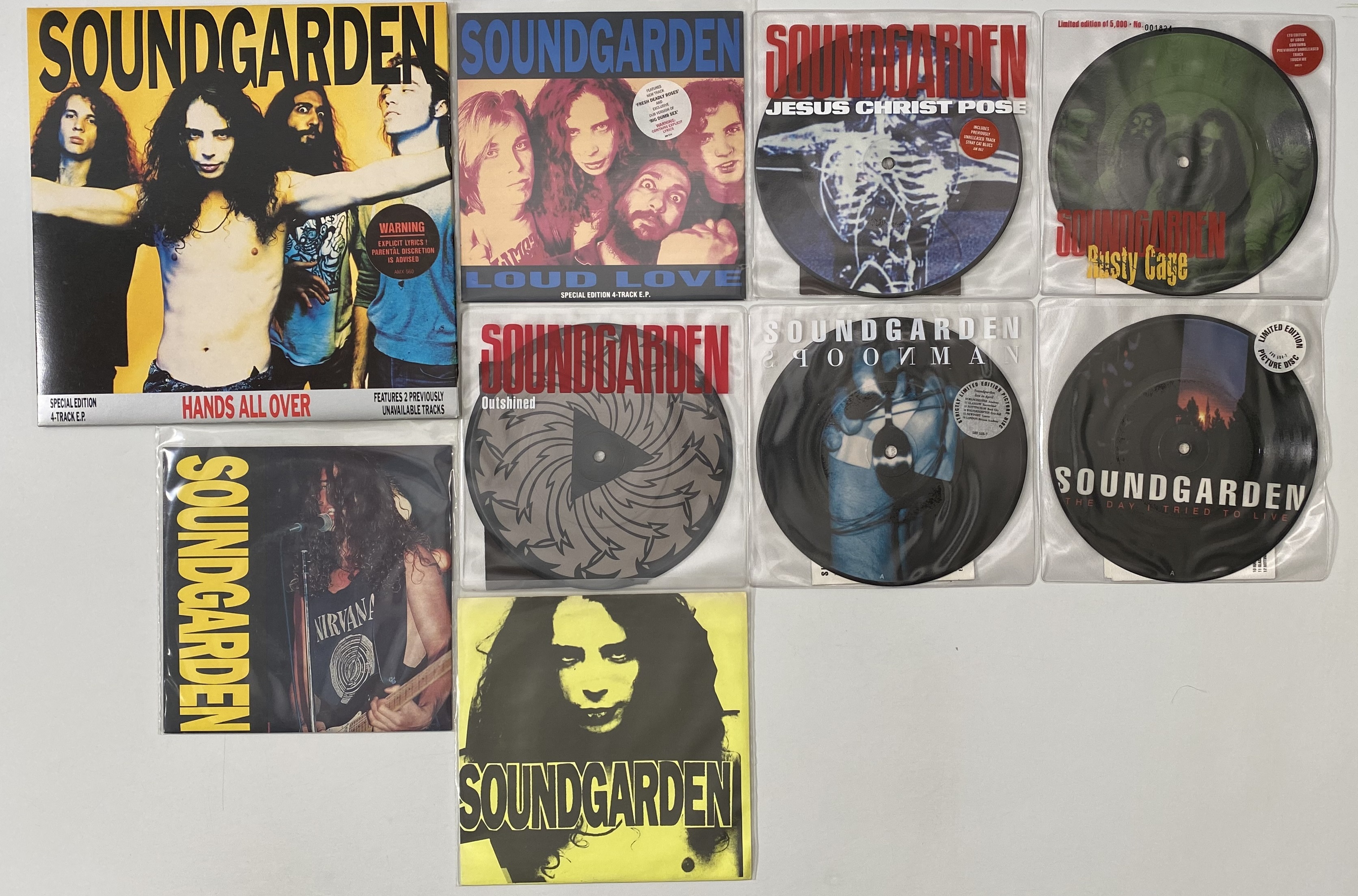 Lot 336 - SOUNDGARDEN - 12"/ 7" PACK