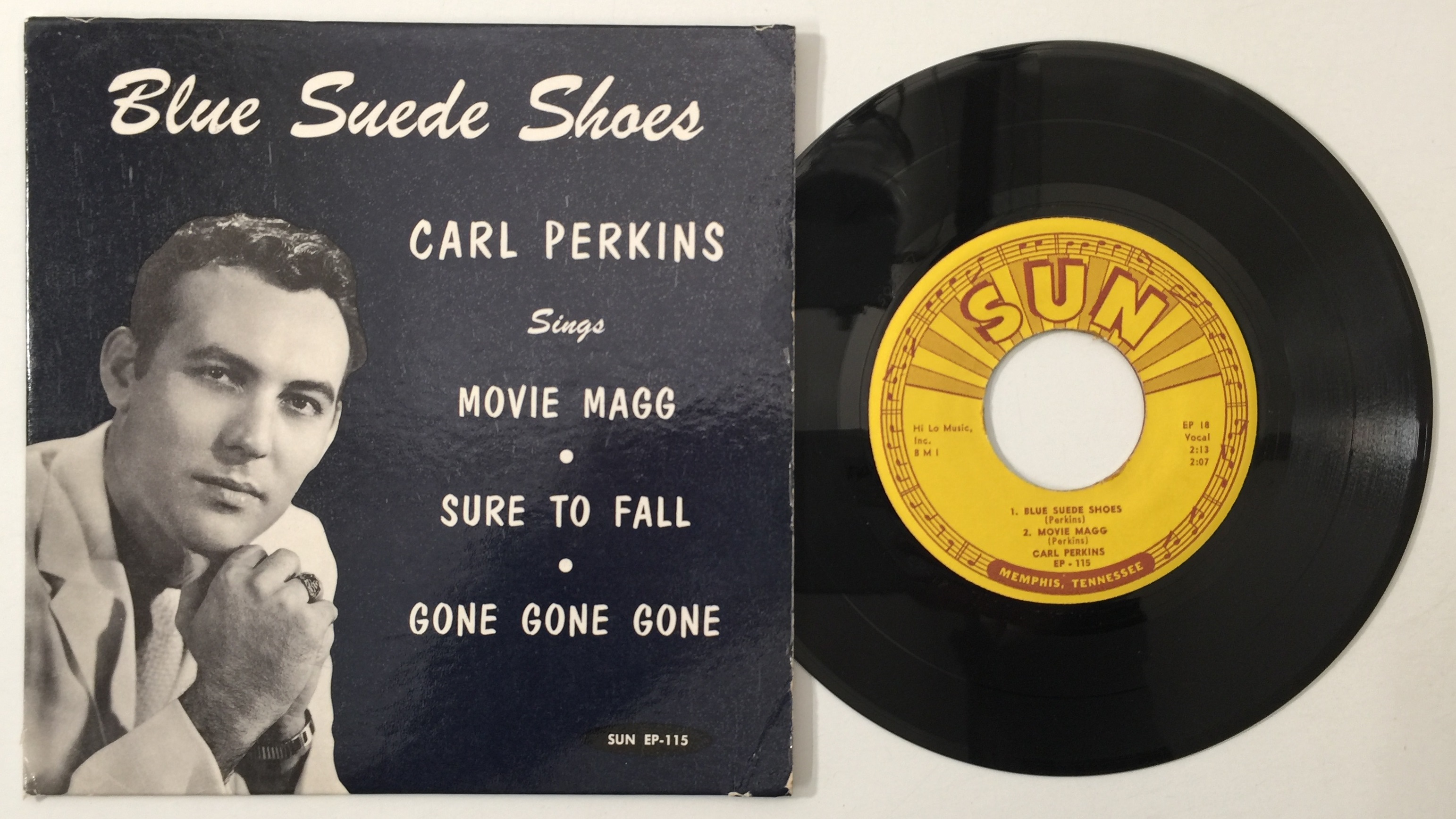 Lot 359 - CARL PERKINS - BLUE SUEDE SHOES EP (US