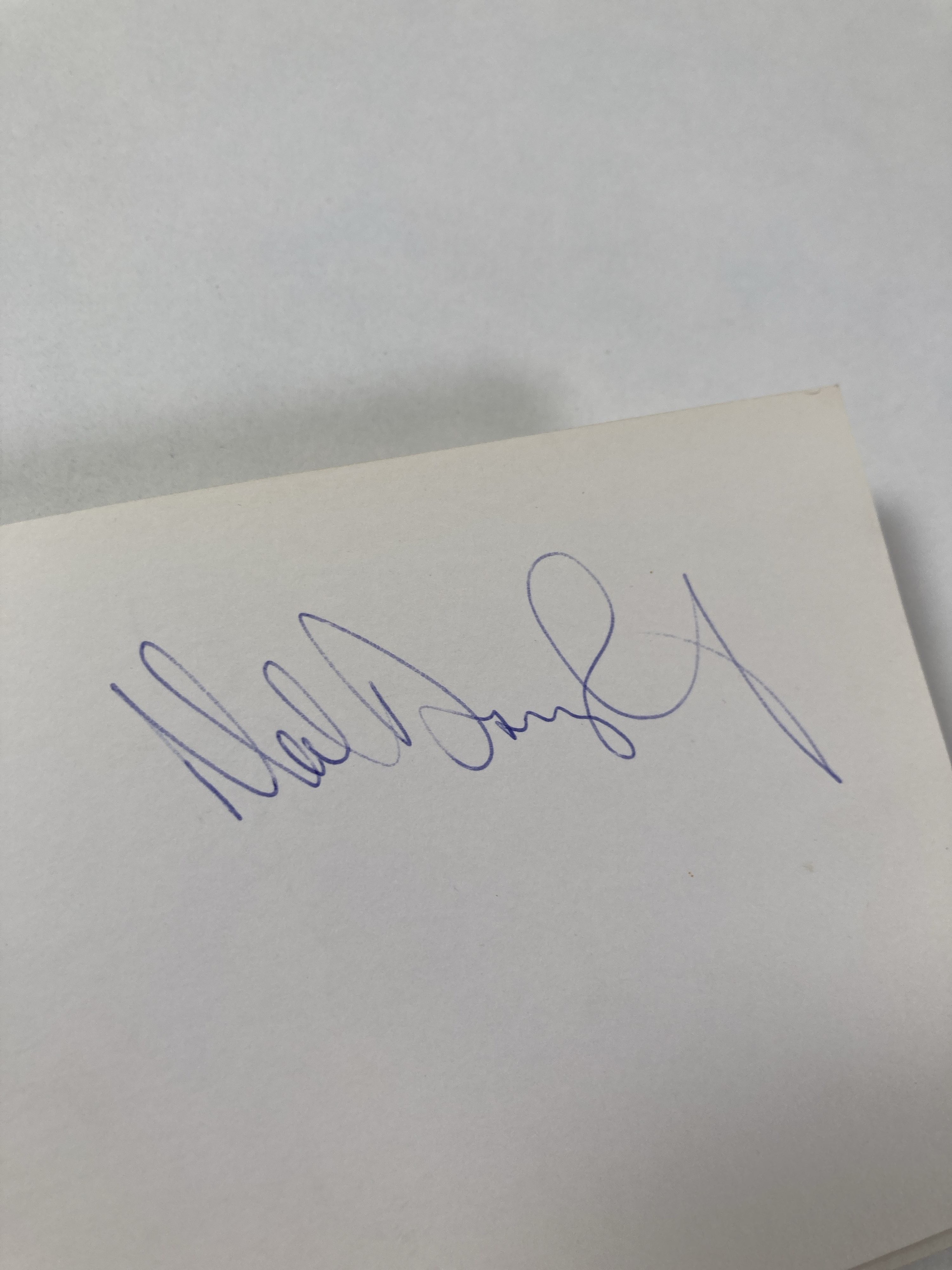 Lot 46 - MANCHESTER UNITED - SIGNED MEMORABILIA.