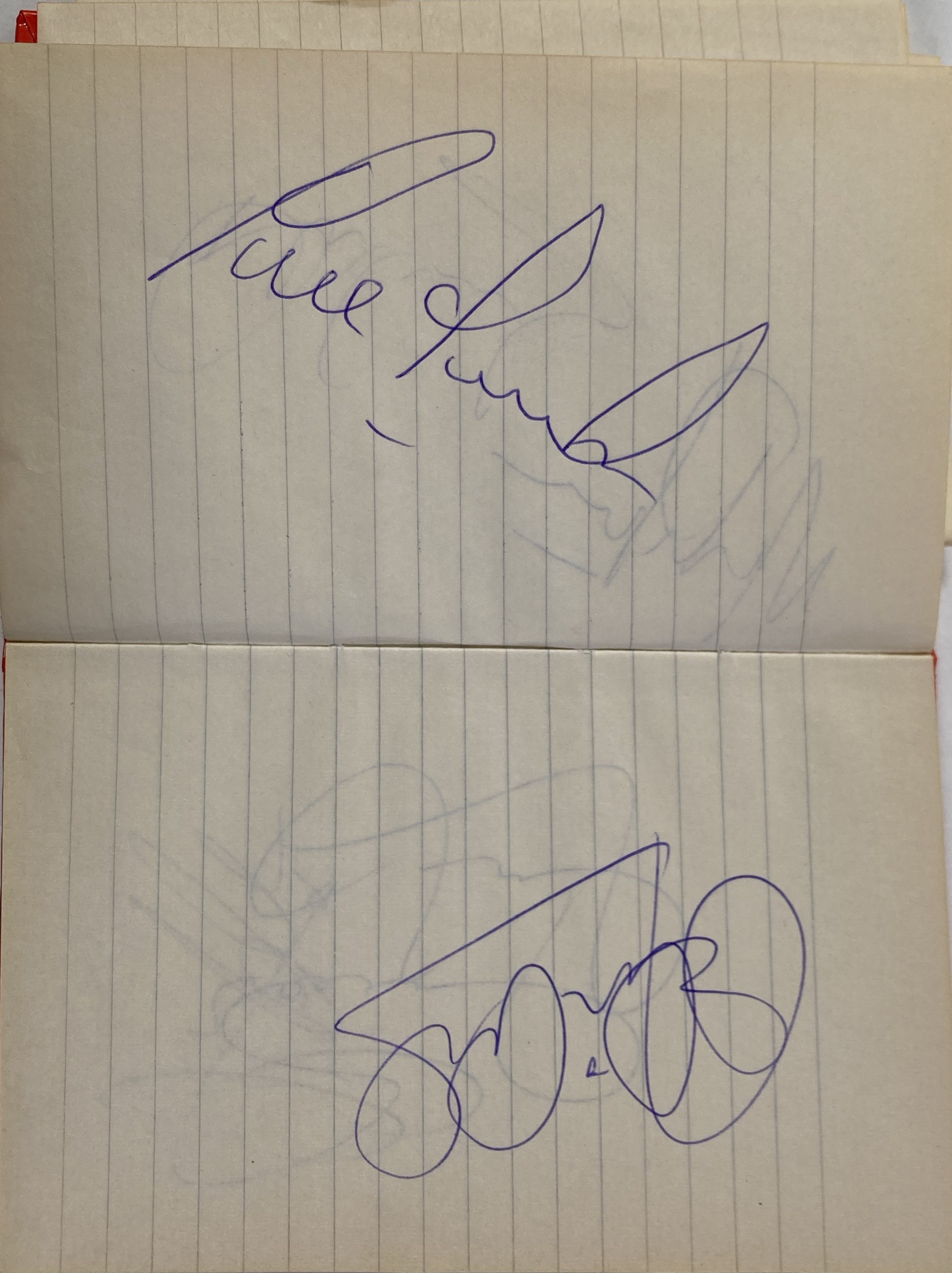 Lot 46 - MANCHESTER UNITED - SIGNED MEMORABILIA.