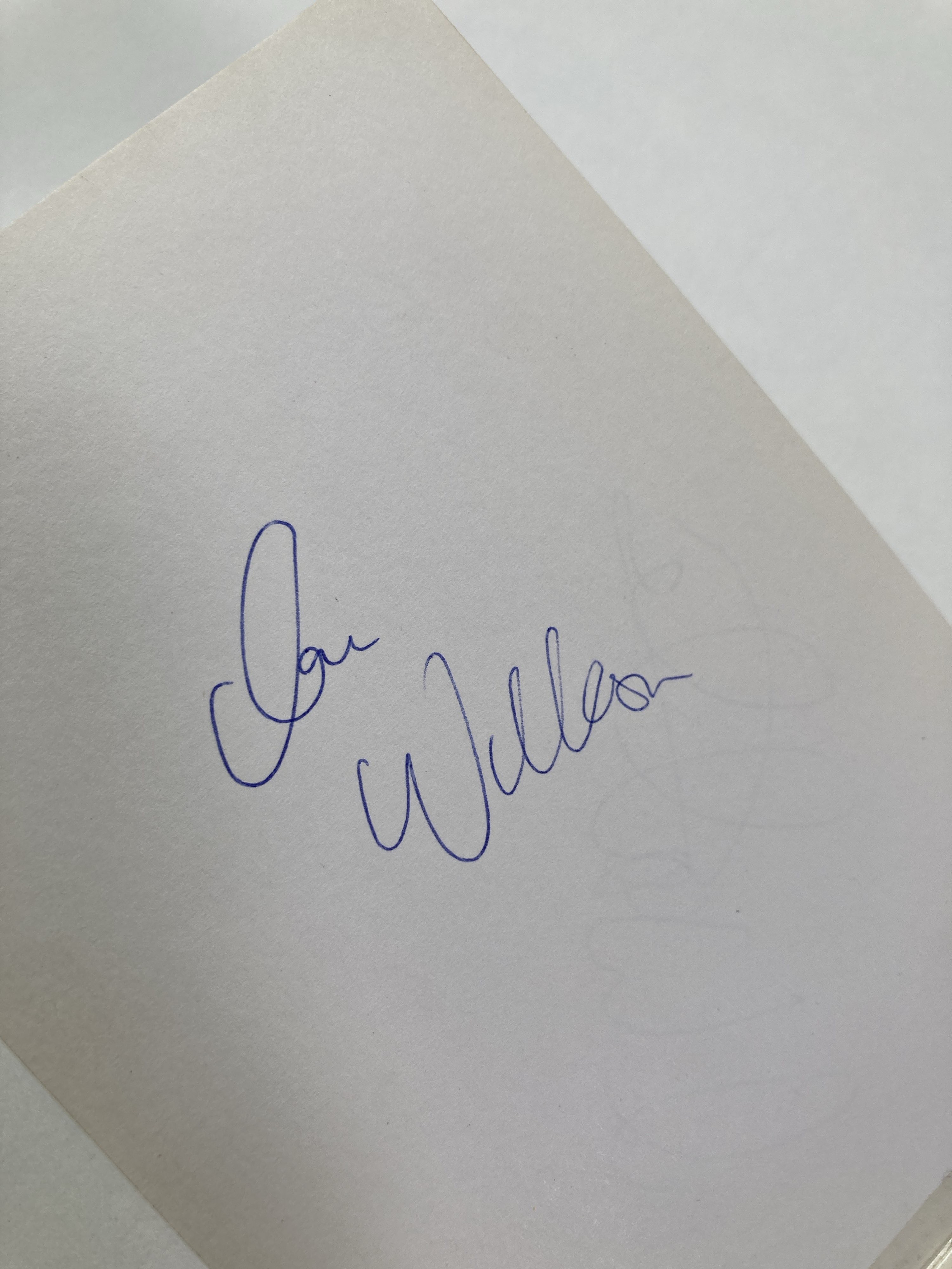 Lot 46 - MANCHESTER UNITED - SIGNED MEMORABILIA.