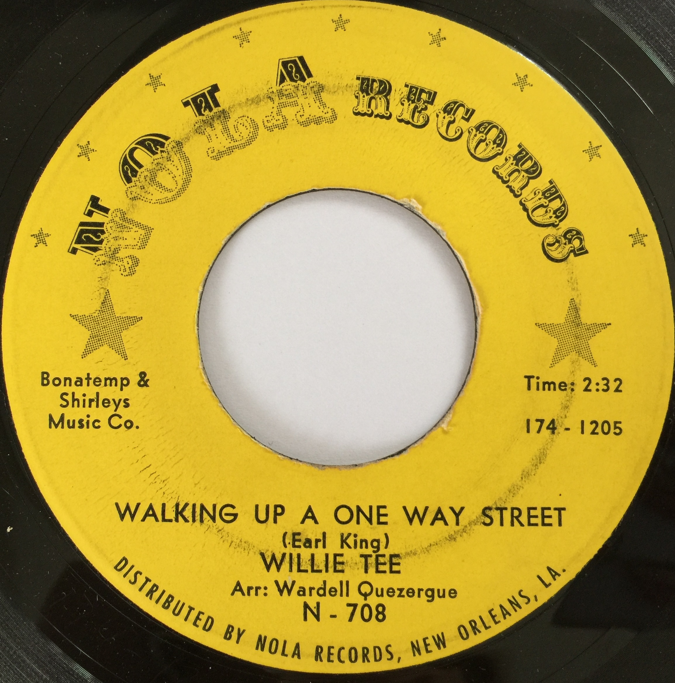 Lot 229 - WILLIE TEE - WALKING UP A ONE WAY STREET 7"
