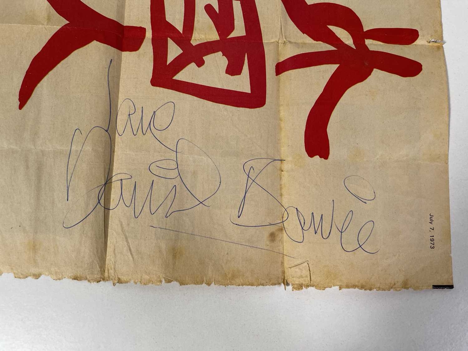 Lot 457 - DAVID BOWIE - A 1973 AUTOGRAPH ON A SOUNDS
