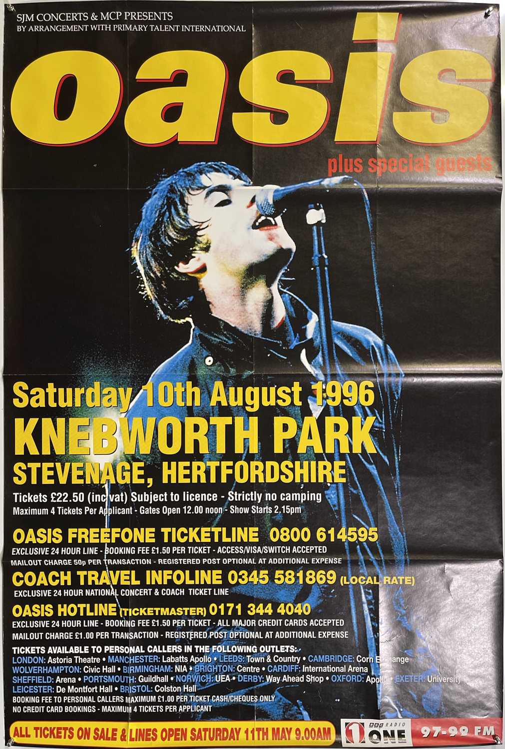 Lot 519 - OASIS - MAINE ROAD CONCERT - THREE BILLBOARD