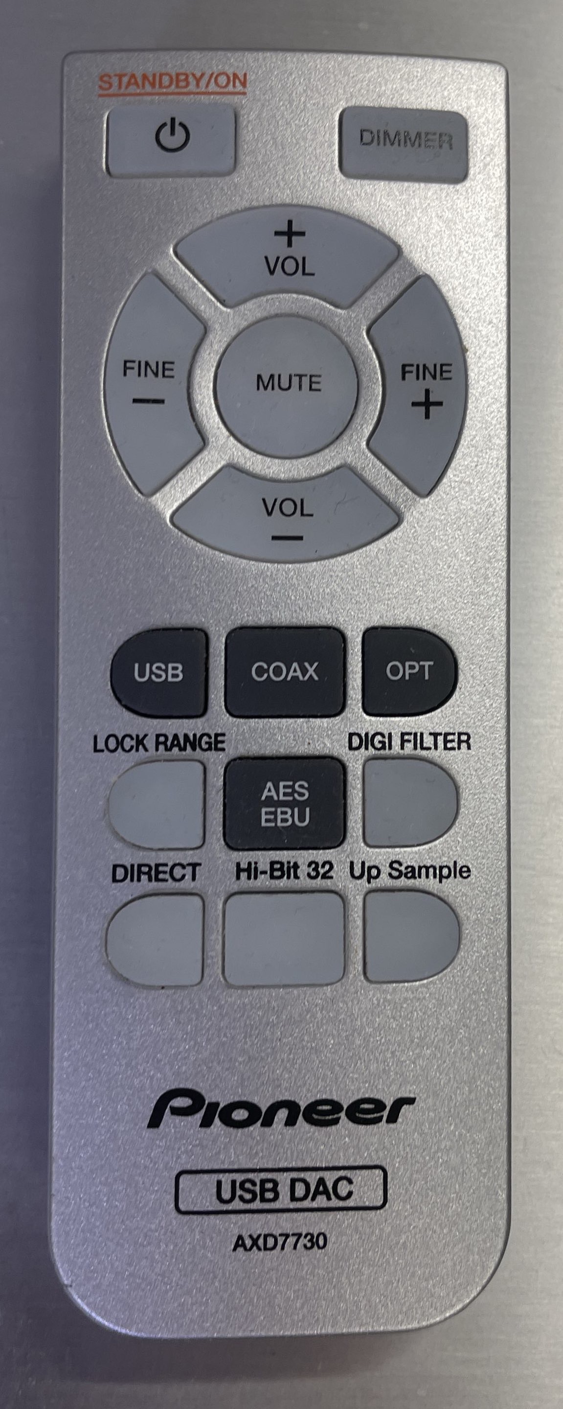 Lot 20 - PIONEER U-05 USB DAC.