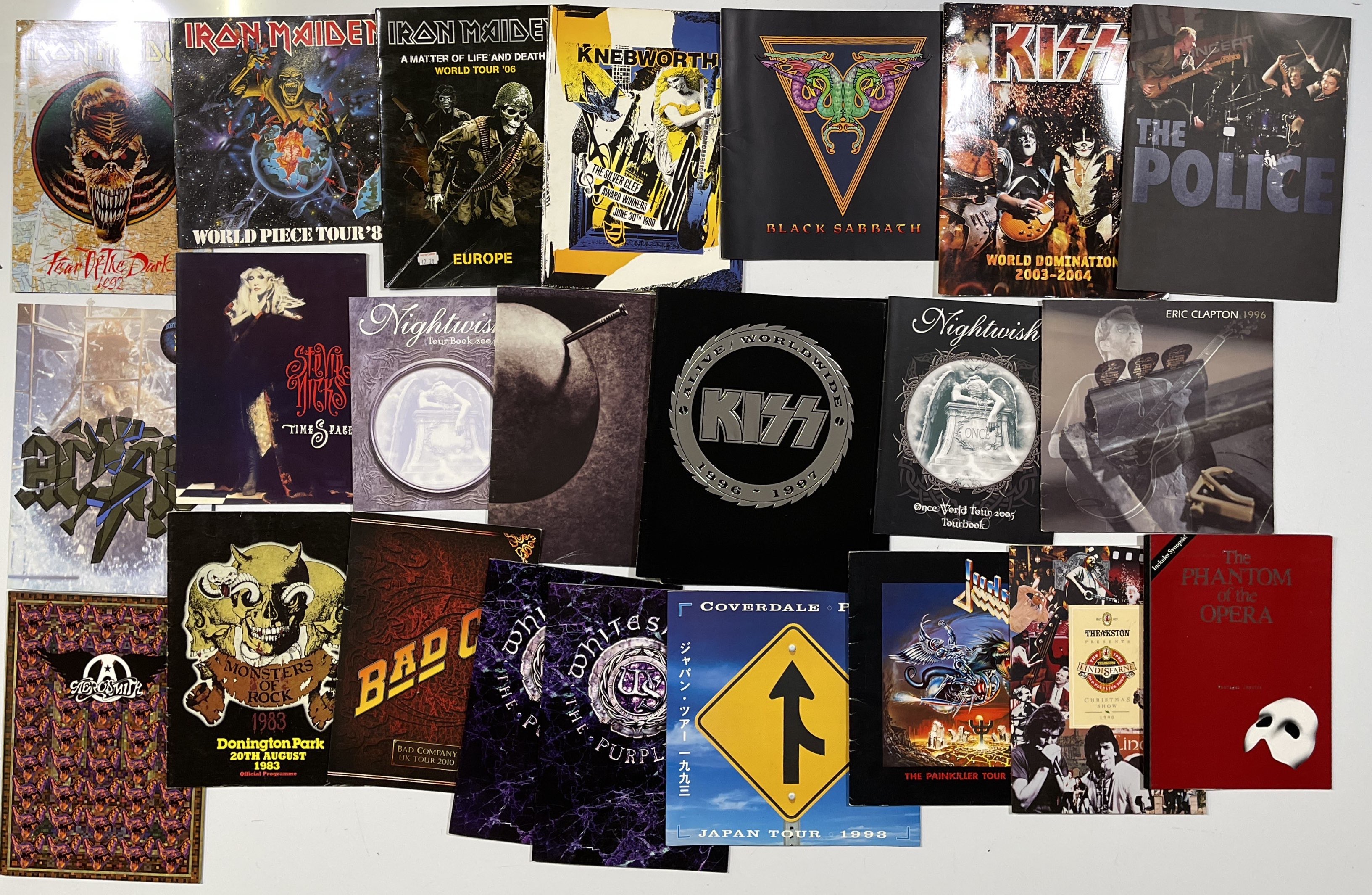 Lot 95 - CONCERT PROGRAMMES - 1990S/00S METAL/HARD