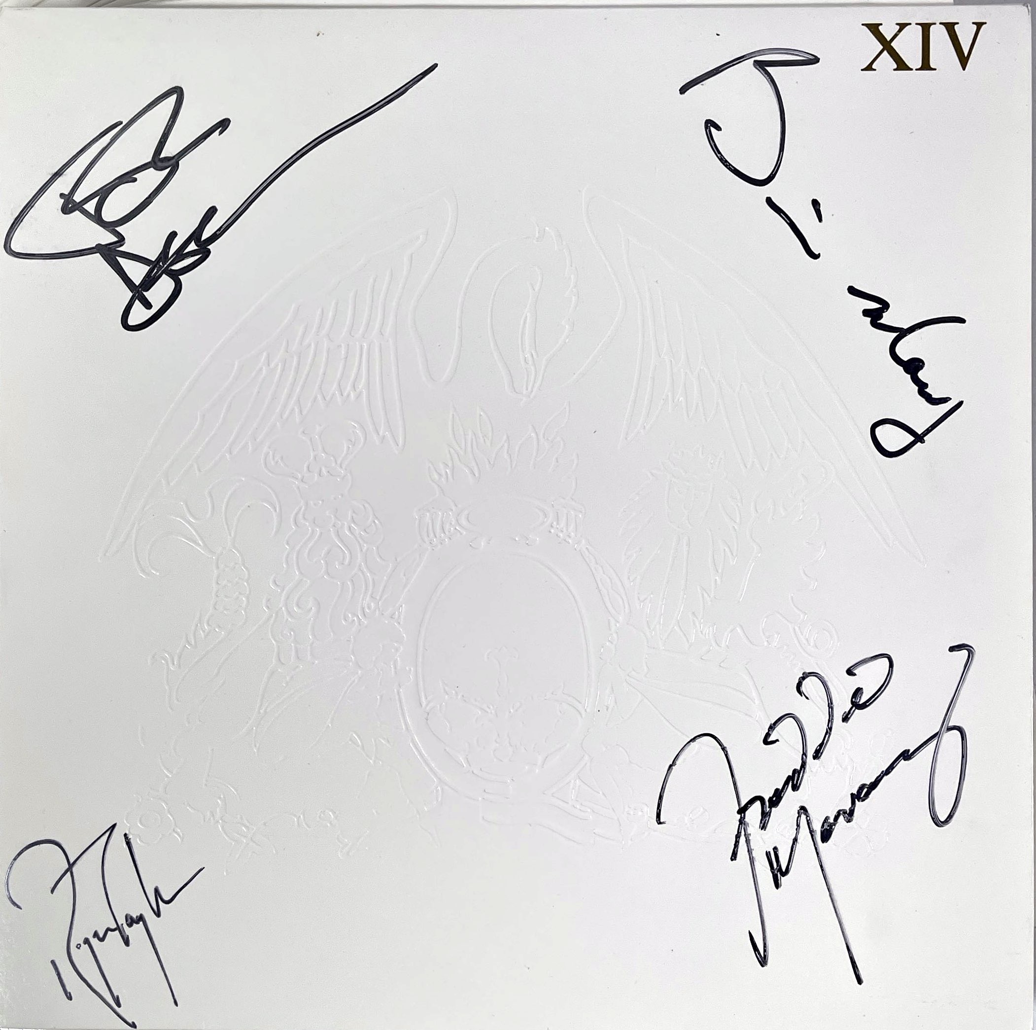 Lot 506 - QUEEN - FULLY SIGNED COMPLETE WORKS.