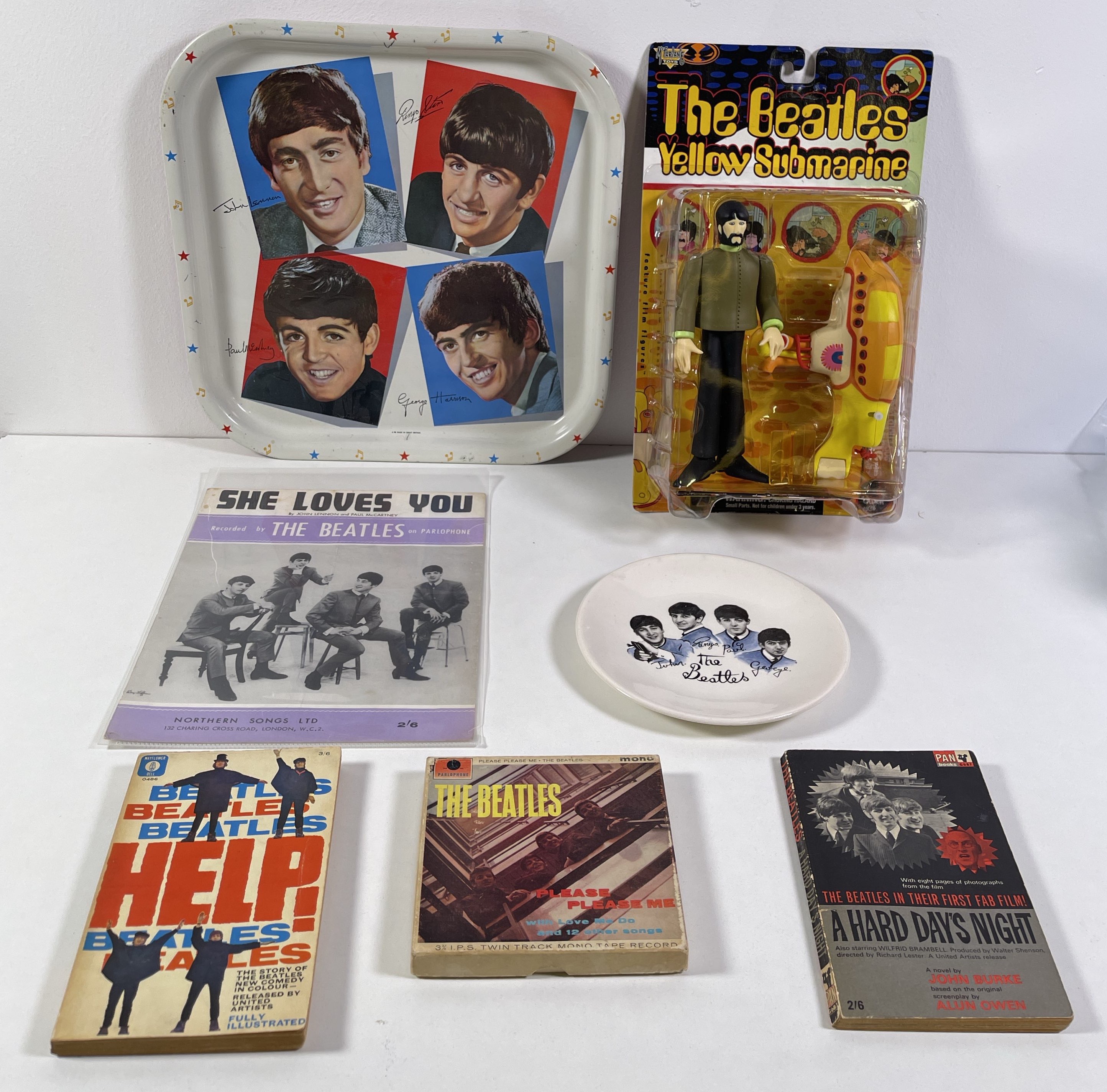 Lot 418 - THE BEATLES - C 1960S COLLECTABLES INC TRAY