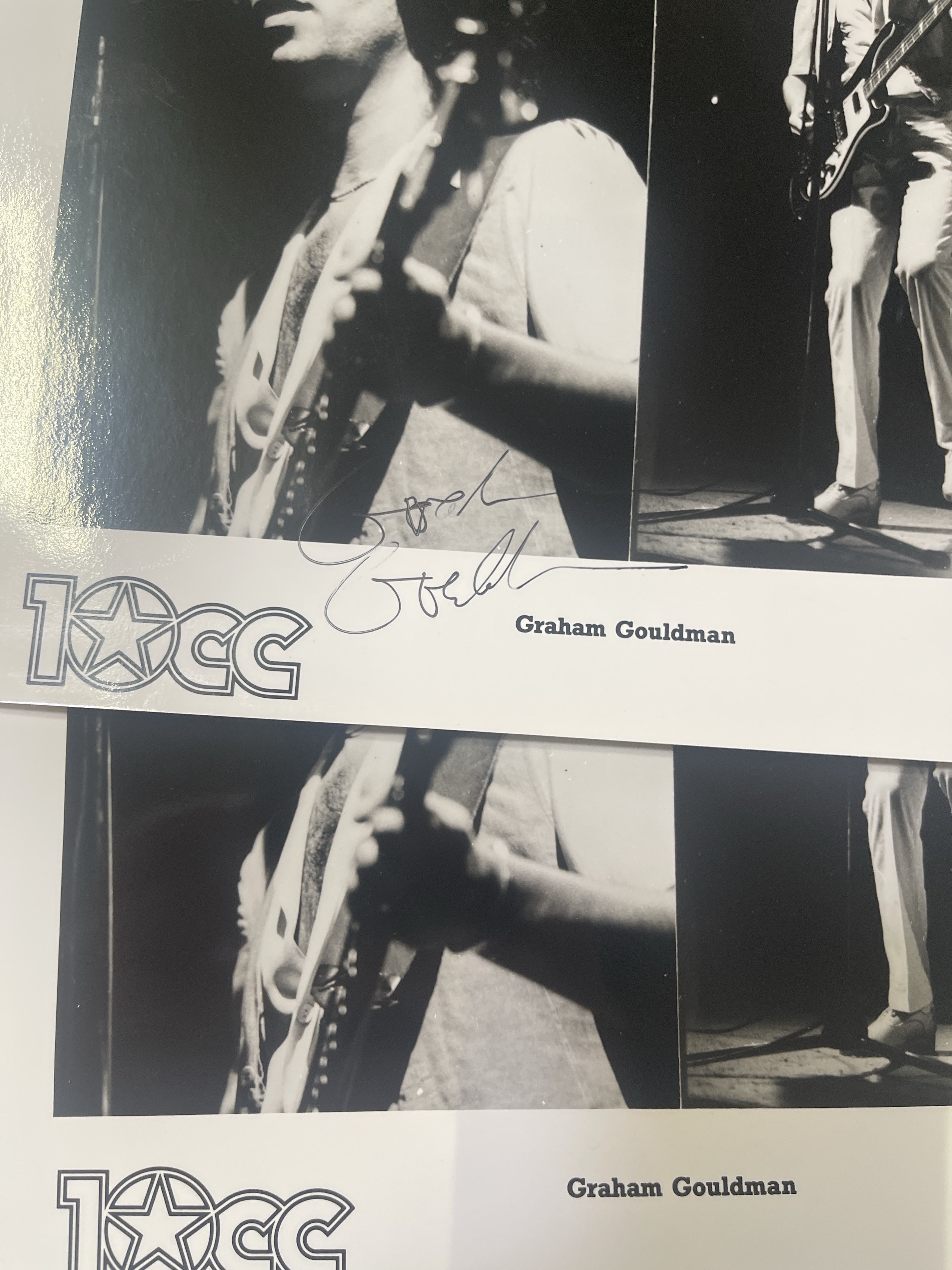 Lot 498 - 10CC MEMORABILIA PACK - BADGES / PHOTOS