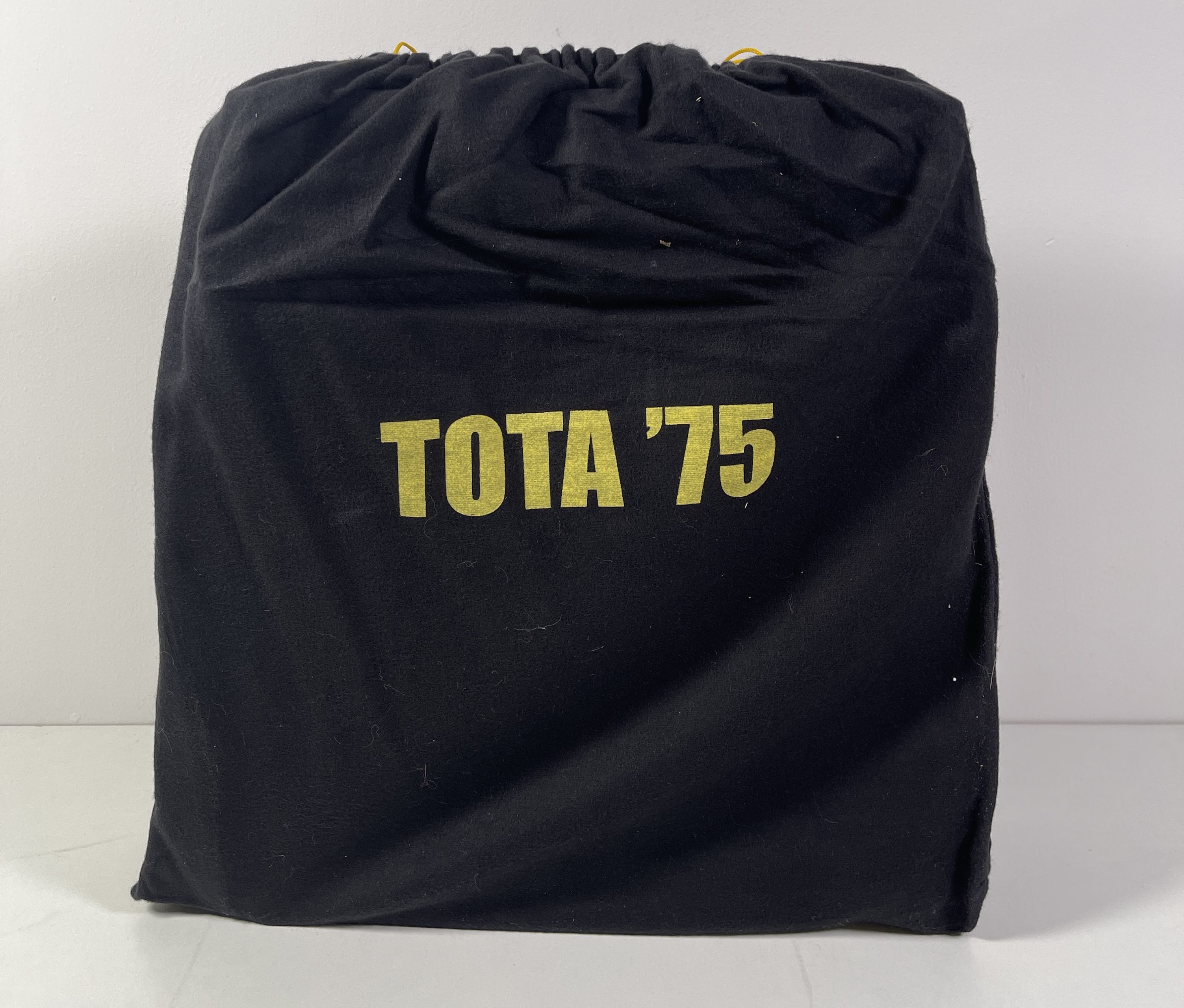 Lot 391 - THE ROLLING STONES / DONOVAN / CILLA AND