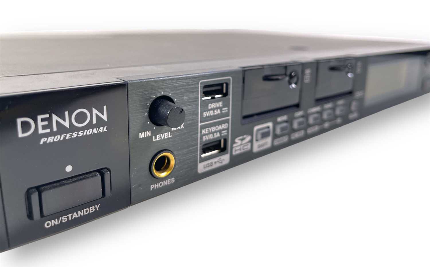 Lot 1 - DENON DN-700R NETWORK SD/USB RECORDER.